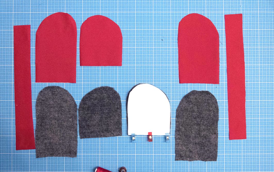 Turn Your Gloves Into Temporary Mittens : 7 Steps (with Pictures ...