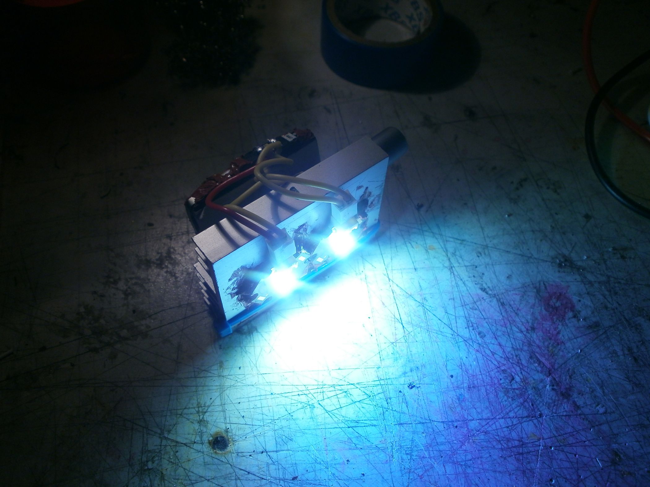 1200+ Lumen Flashlight : 7 Steps - Instructables
