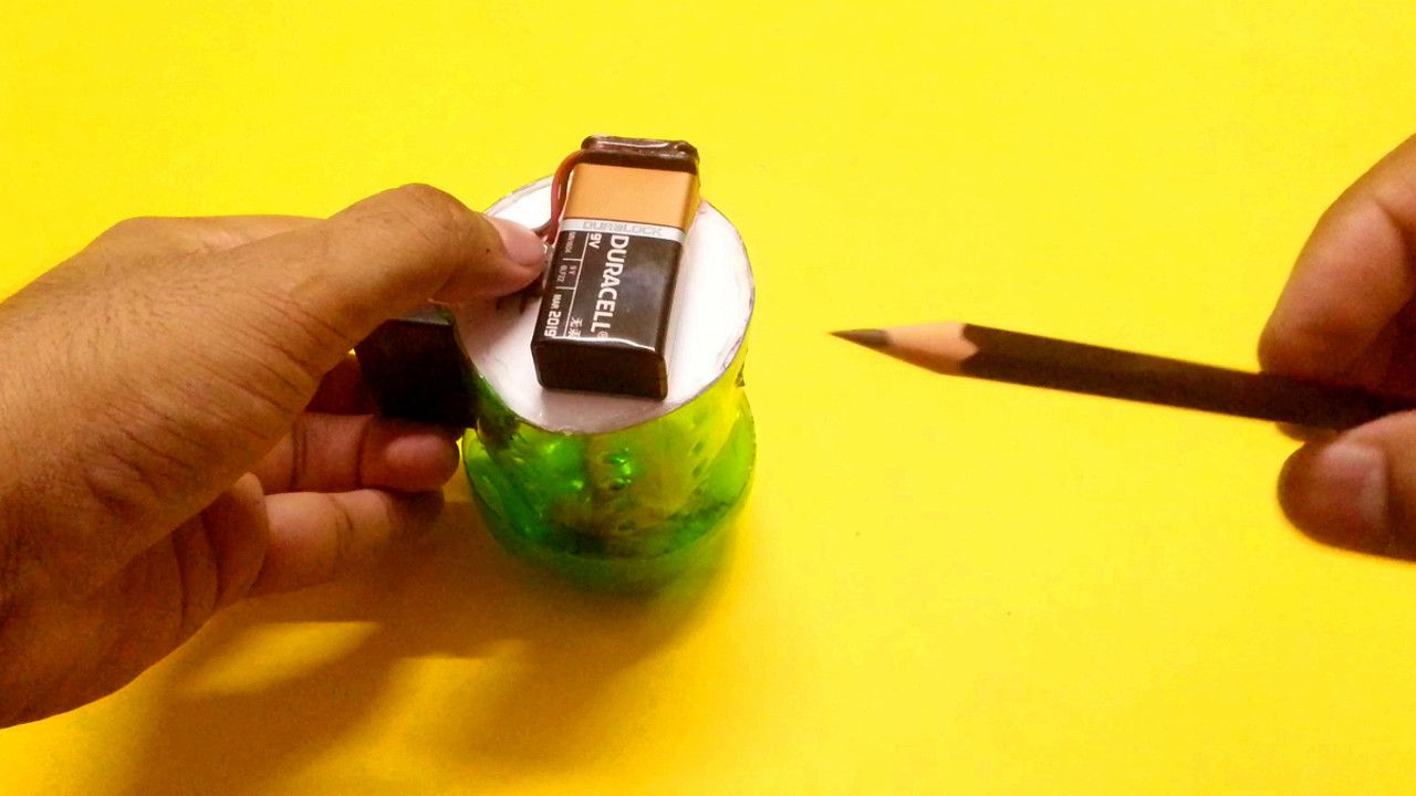 How to Make Electric Pencil Sharpener : 6 Steps (with Pictures ...