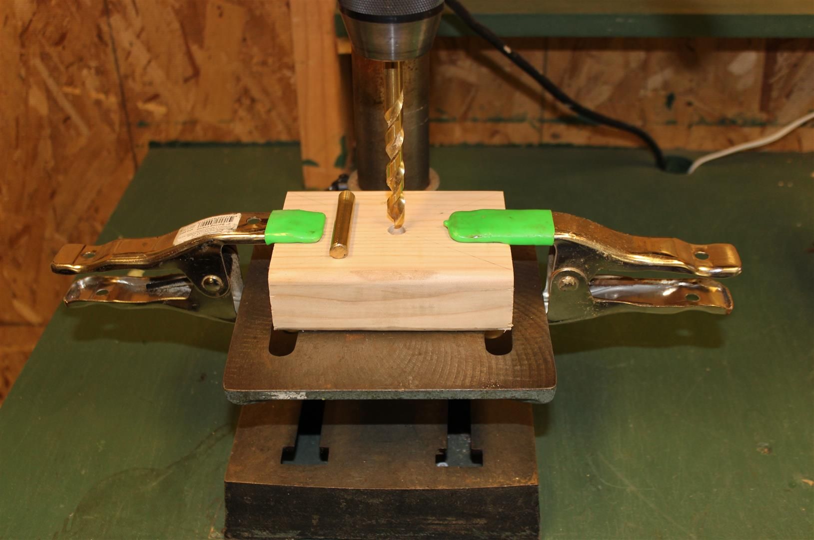 Find Exact Center and Drill Concentric Holes in Metal Rods : 6 Steps ...