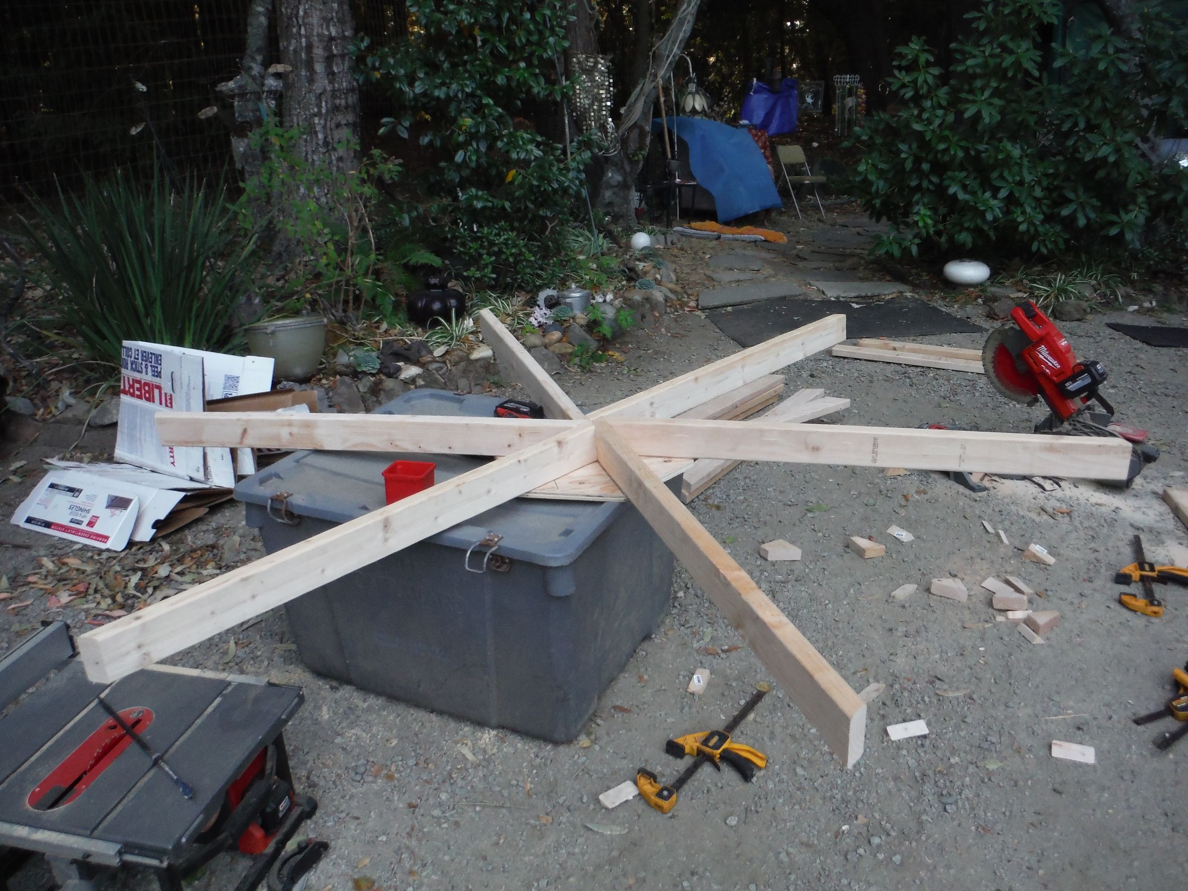 How to Build a Hexagonal Picnic Table : 18 Steps (with Pictures ...
