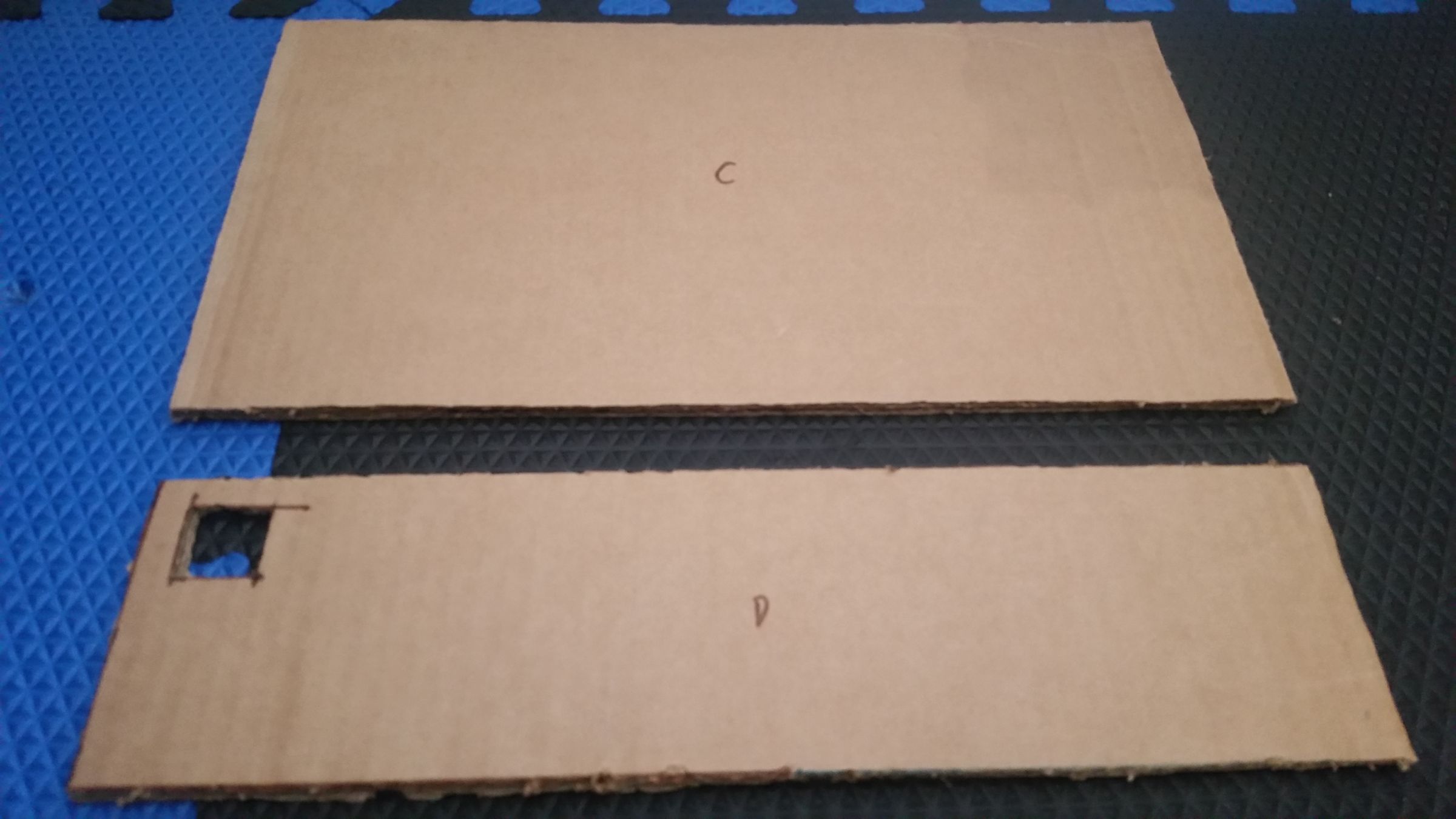 How to Make a Cardboard Standing Desk : 5 Steps (with Pictures ...