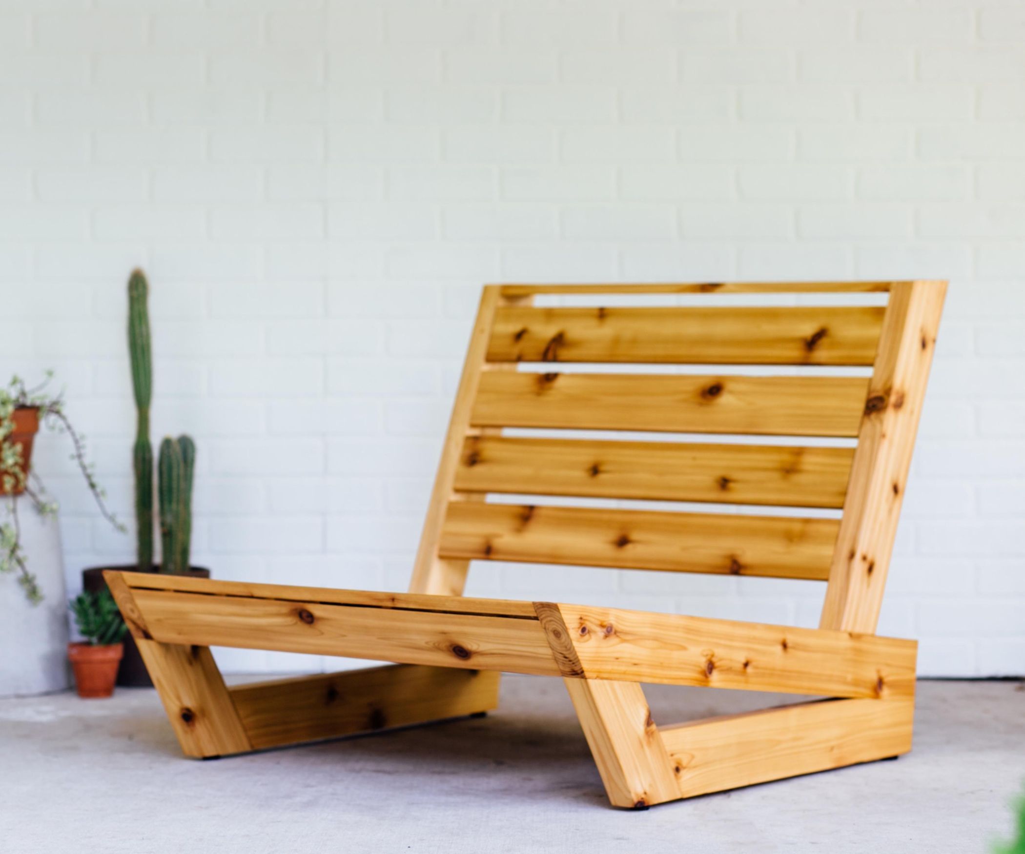 How to Build an Outdoor Lounge Chair : 12 Steps (with Pictures ...