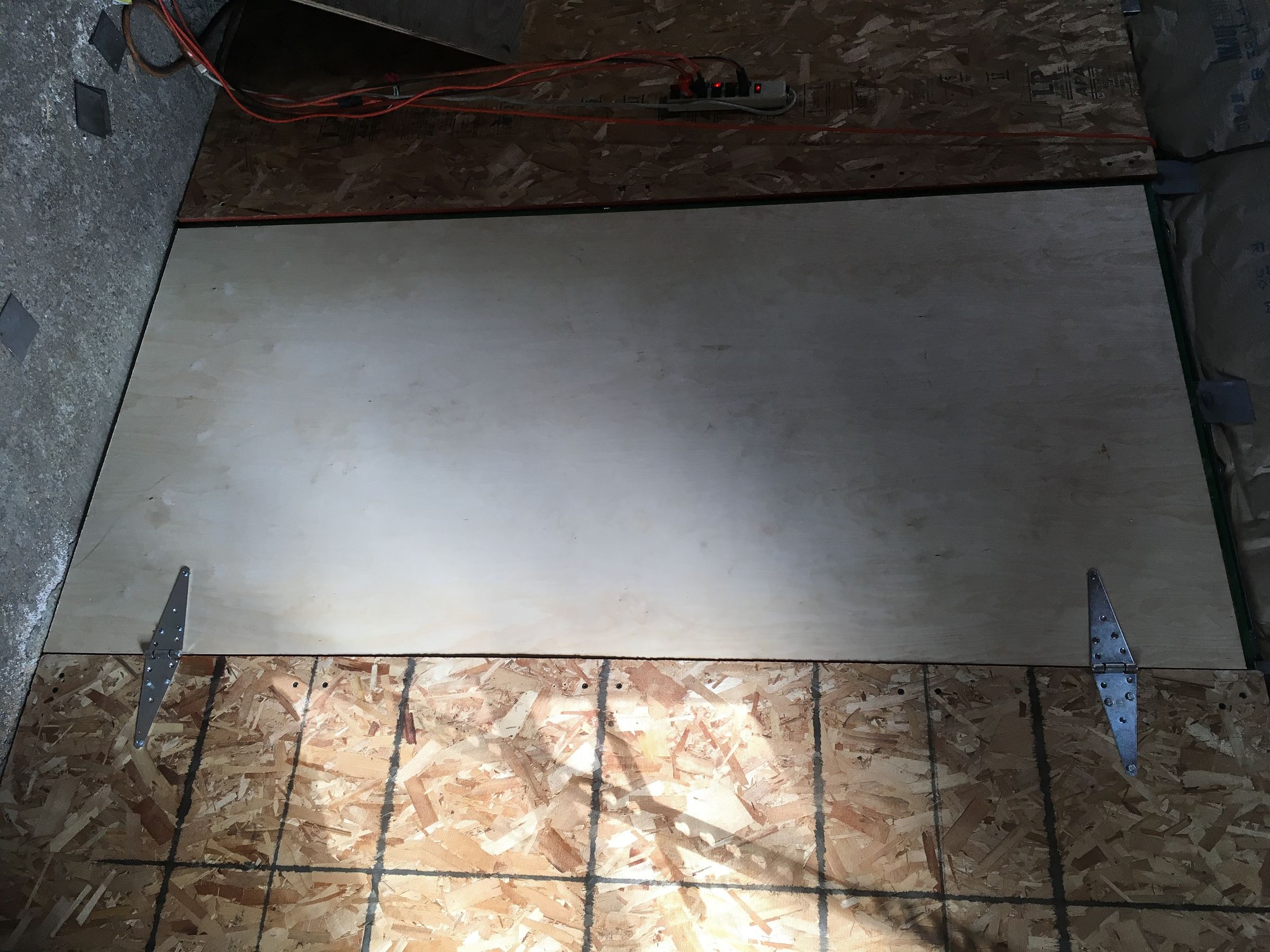Benches and Tables Built As Stressed Skin Panels : 6 Steps (with ...