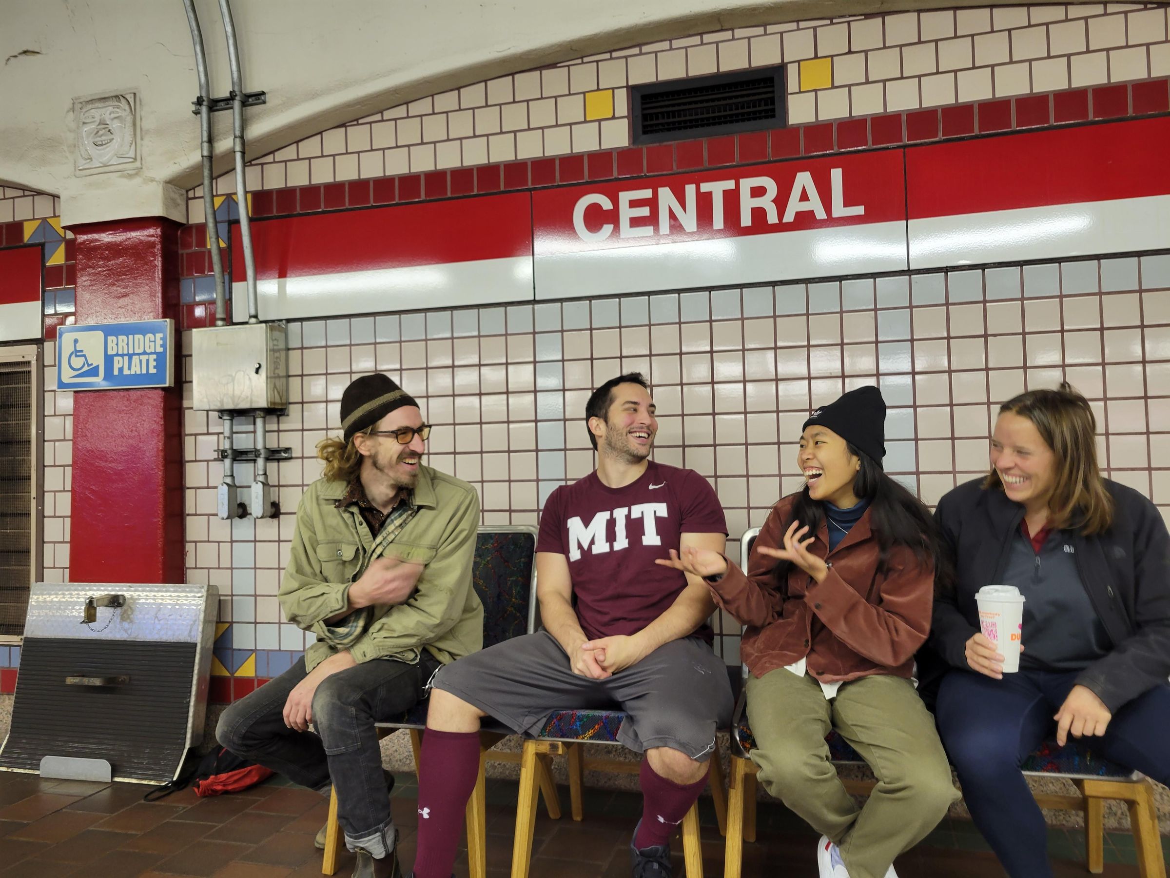 Choo-Choo Chairs: a New Life for Boston's Metro Seats : 19 Steps (with ...