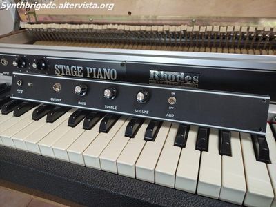 Rhodes Stage Piano Pre-amplifier (and Dedicated MarkII Name Plate) : 7 ...
