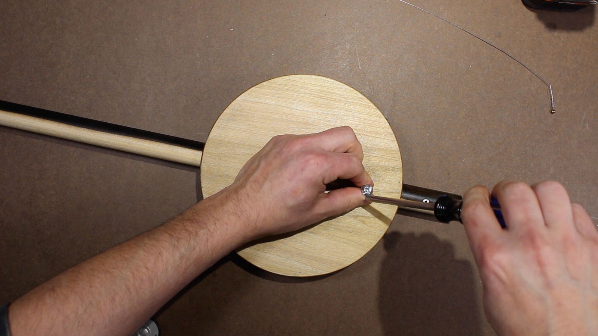 Diddley Bow : 17 Steps (with Pictures) - Instructables