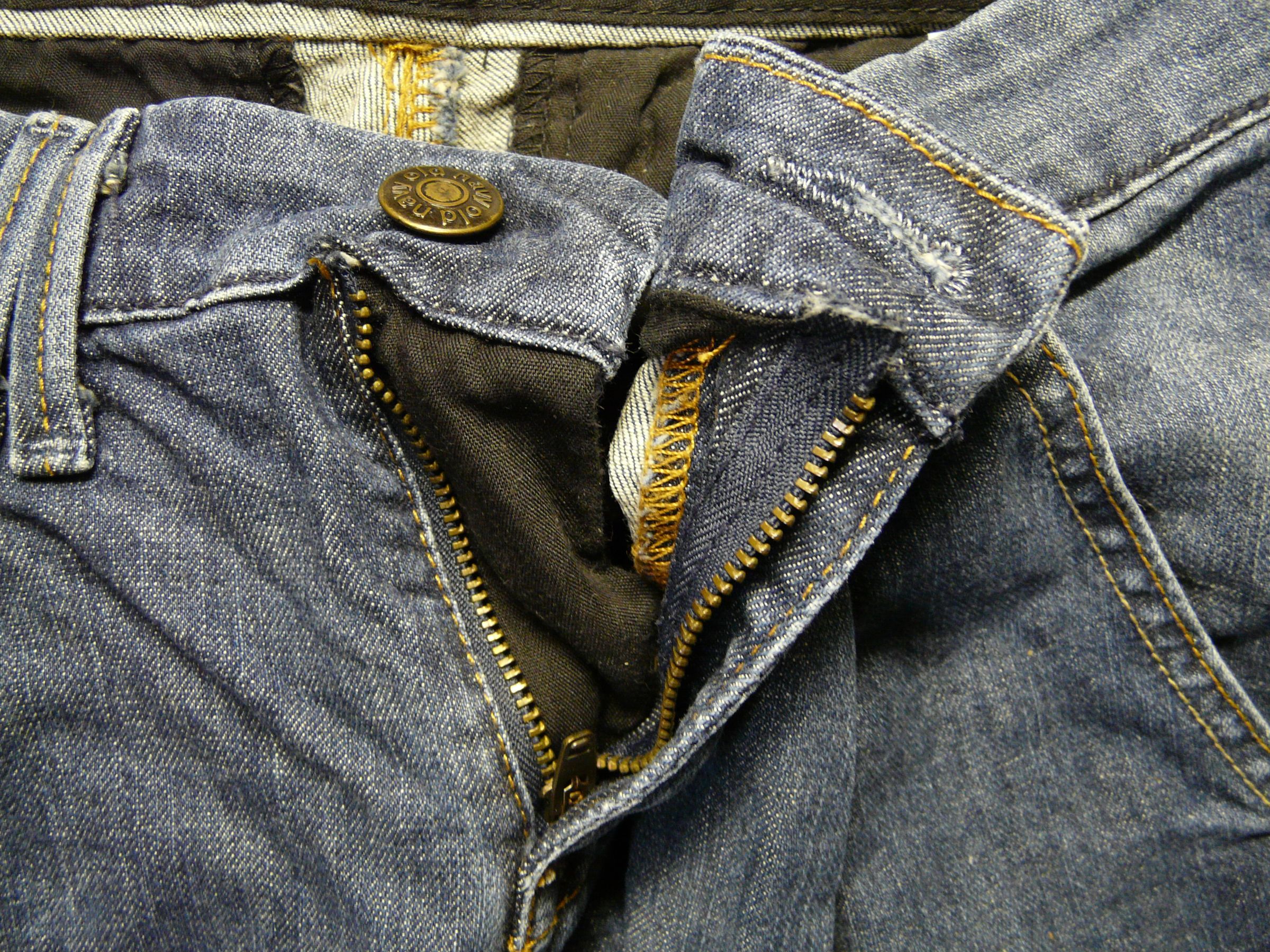How to Repair a Jeans Zipper That Won't Stay Up : 4 Steps (with ...