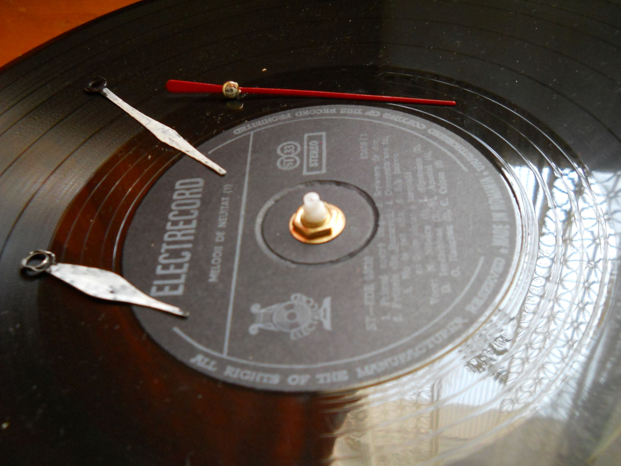 Clock / Disc Vinil - Instructables