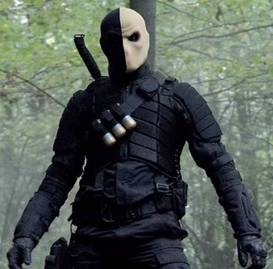 Deathstroke Full Body Suit : 7 Steps - Instructables