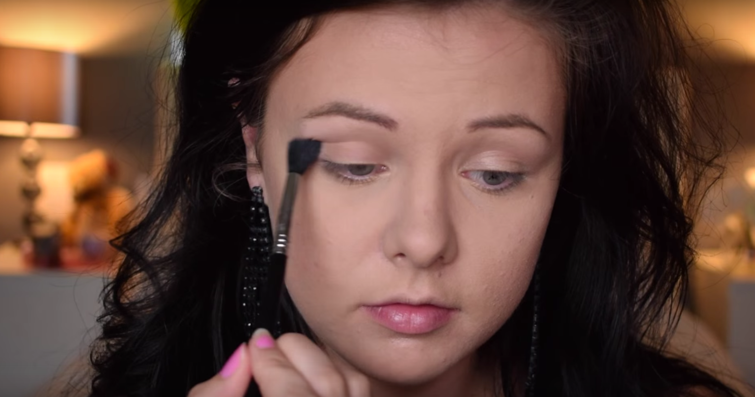 Dramatic Blue Makeup Tutorial : 6 Steps - Instructables
