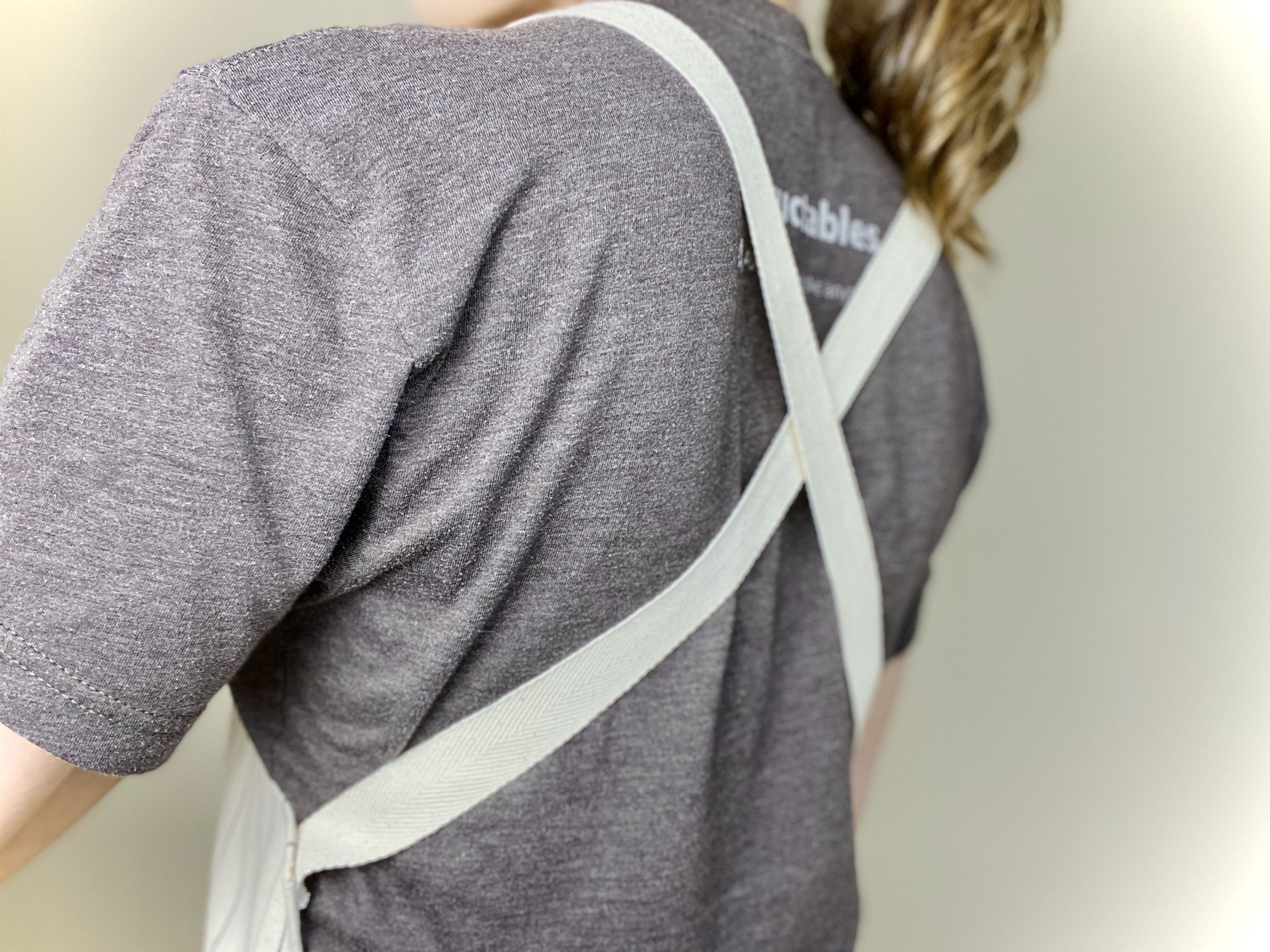 Cross Back Apron From Recycled Tablecloth : 8 Steps (with Pictures ...