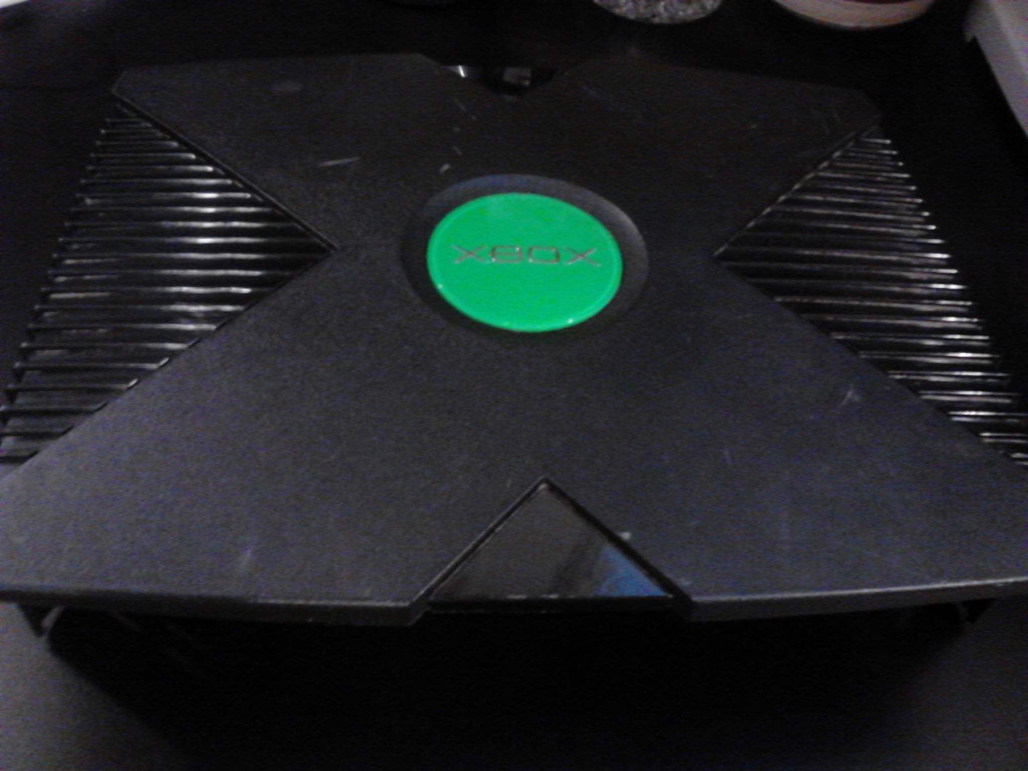 Removing the Xbox Center Jewel : 4 Steps - Instructables