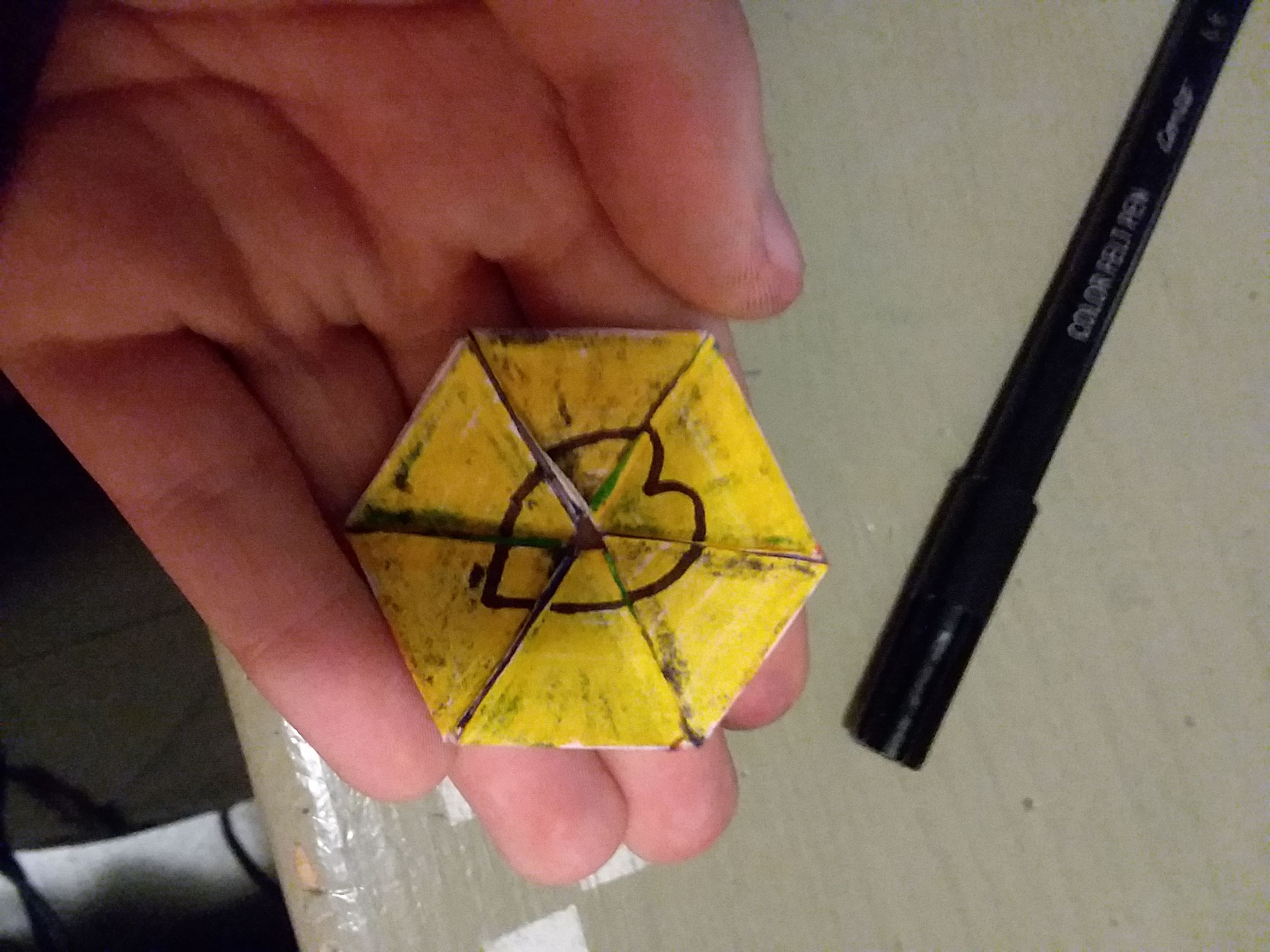 HexaFlexagons: a Complete How-To : 8 Steps - Instructables