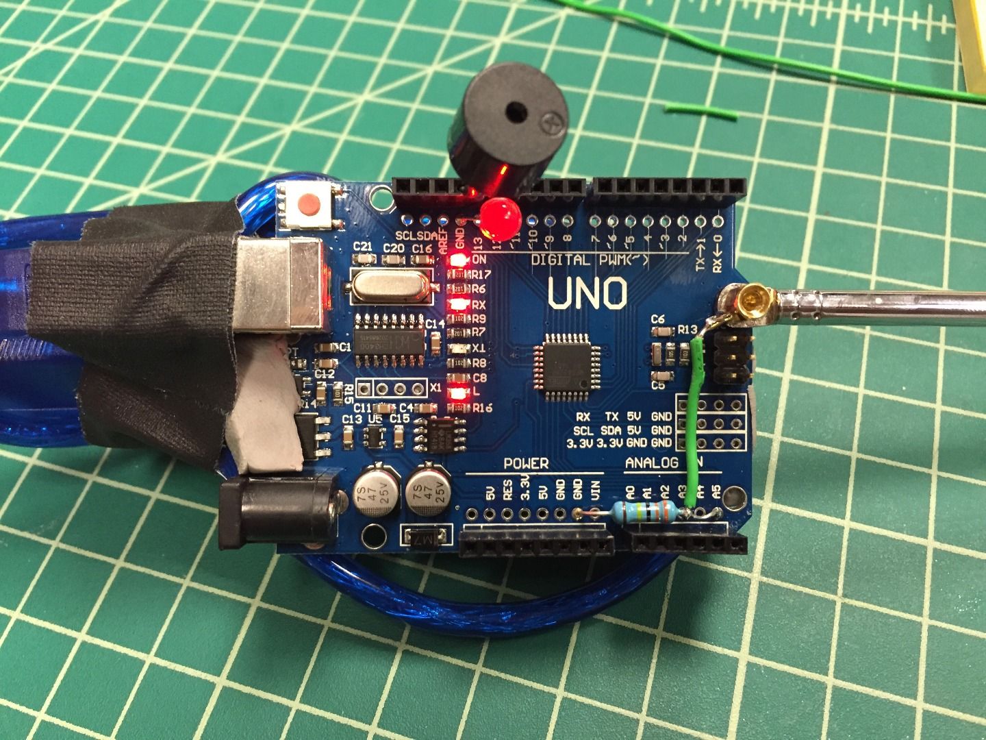 EMF(Electromagnetic Field) Detector : 3 Steps - Instructables