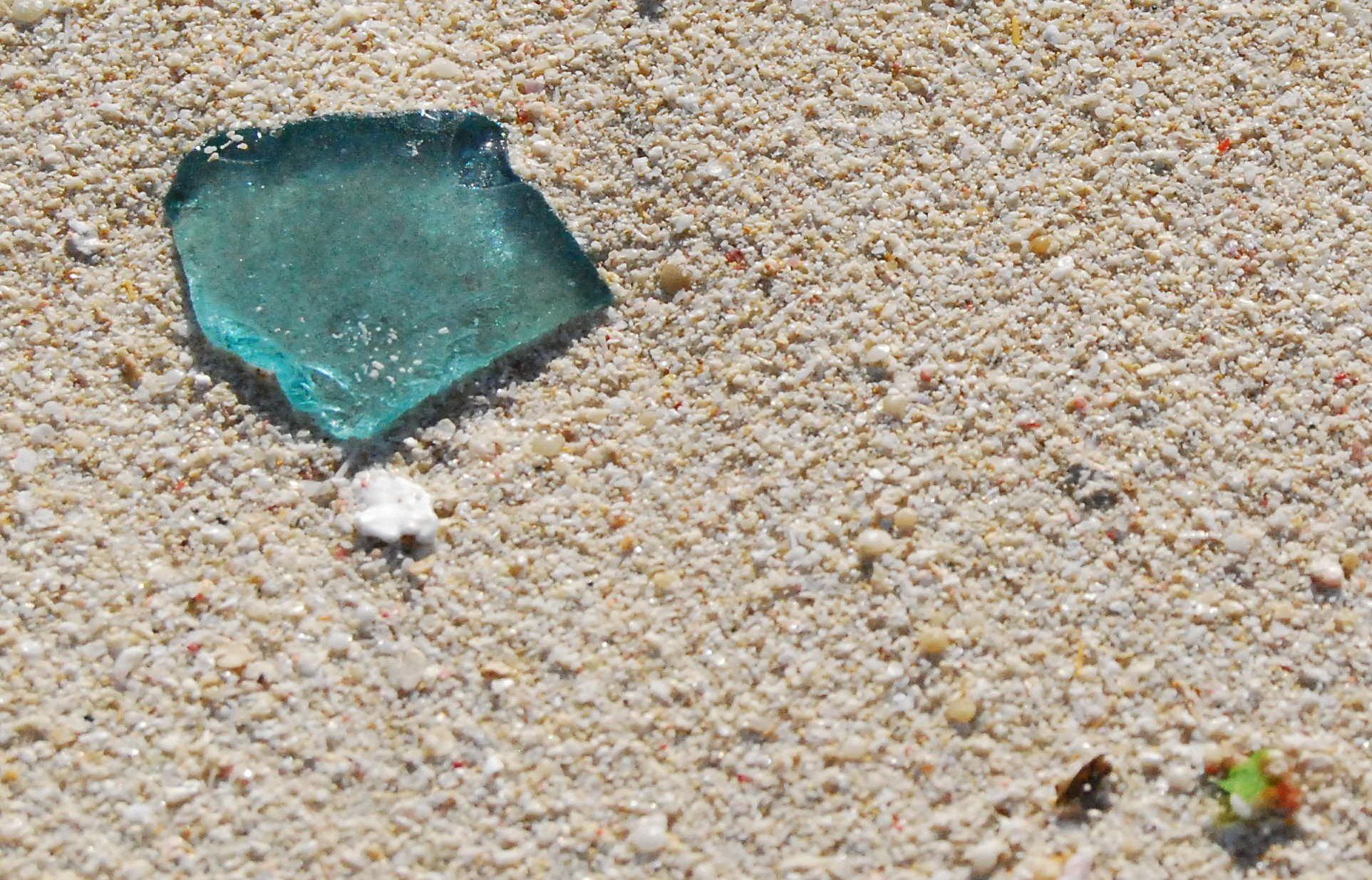 Guide to Beach Combing : 4 Steps (with Pictures) - Instructables