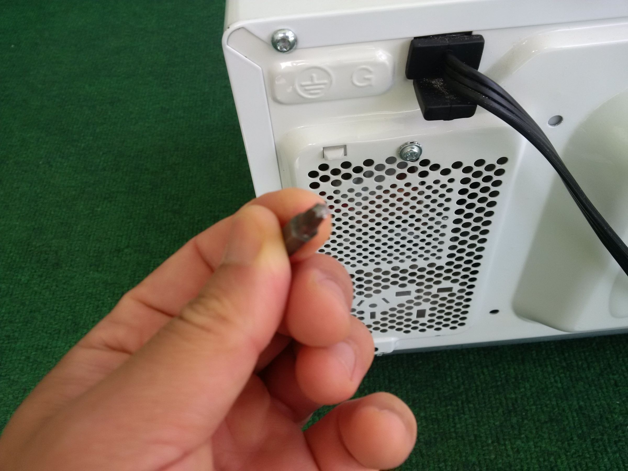 How to Repair a Microwave Oven : 8 Steps (with Pictures) - Instructables