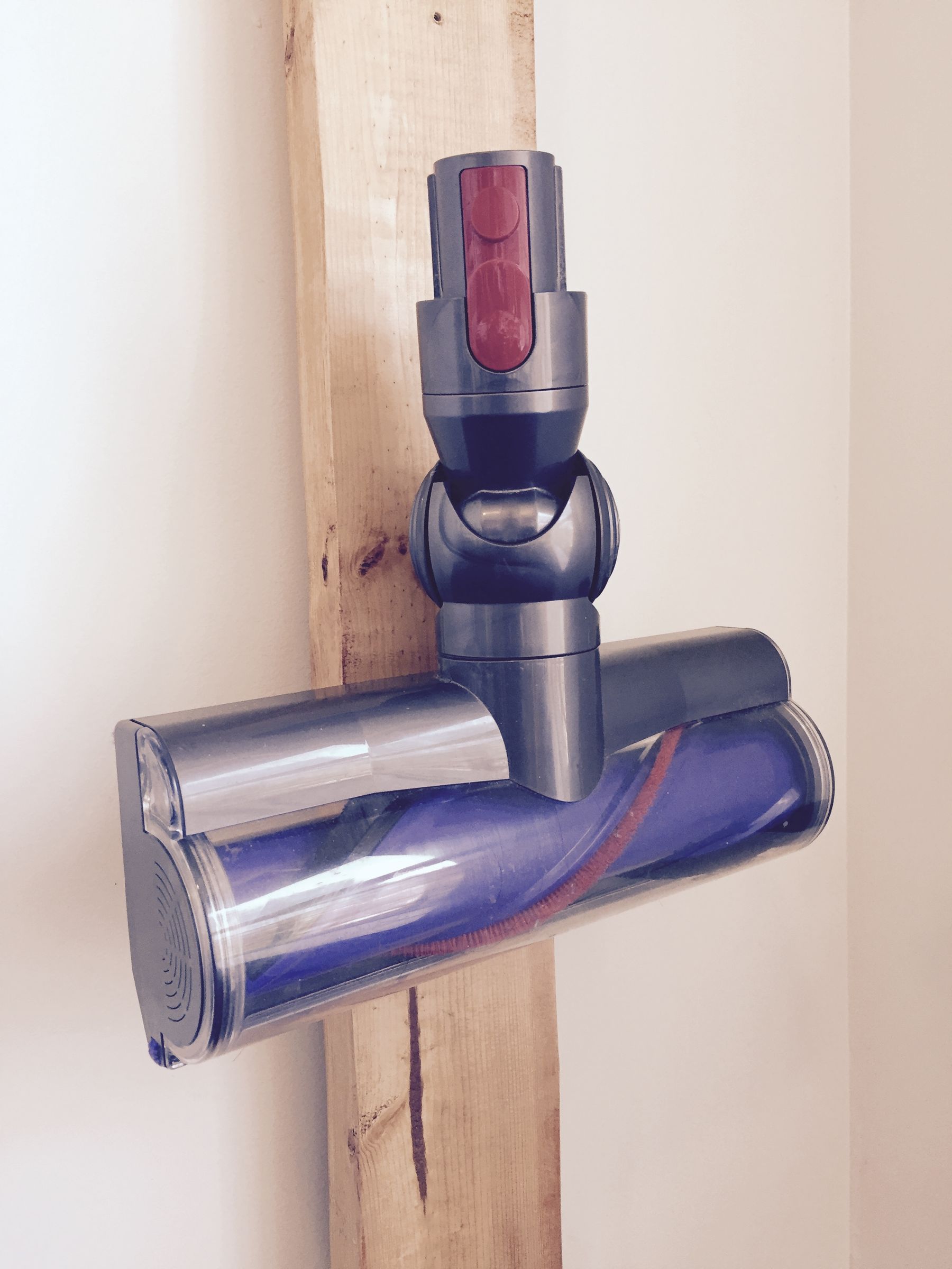 Wall Mount Dyson Cordless Vacuum : 19 Steps (with Pictures) - Instructables