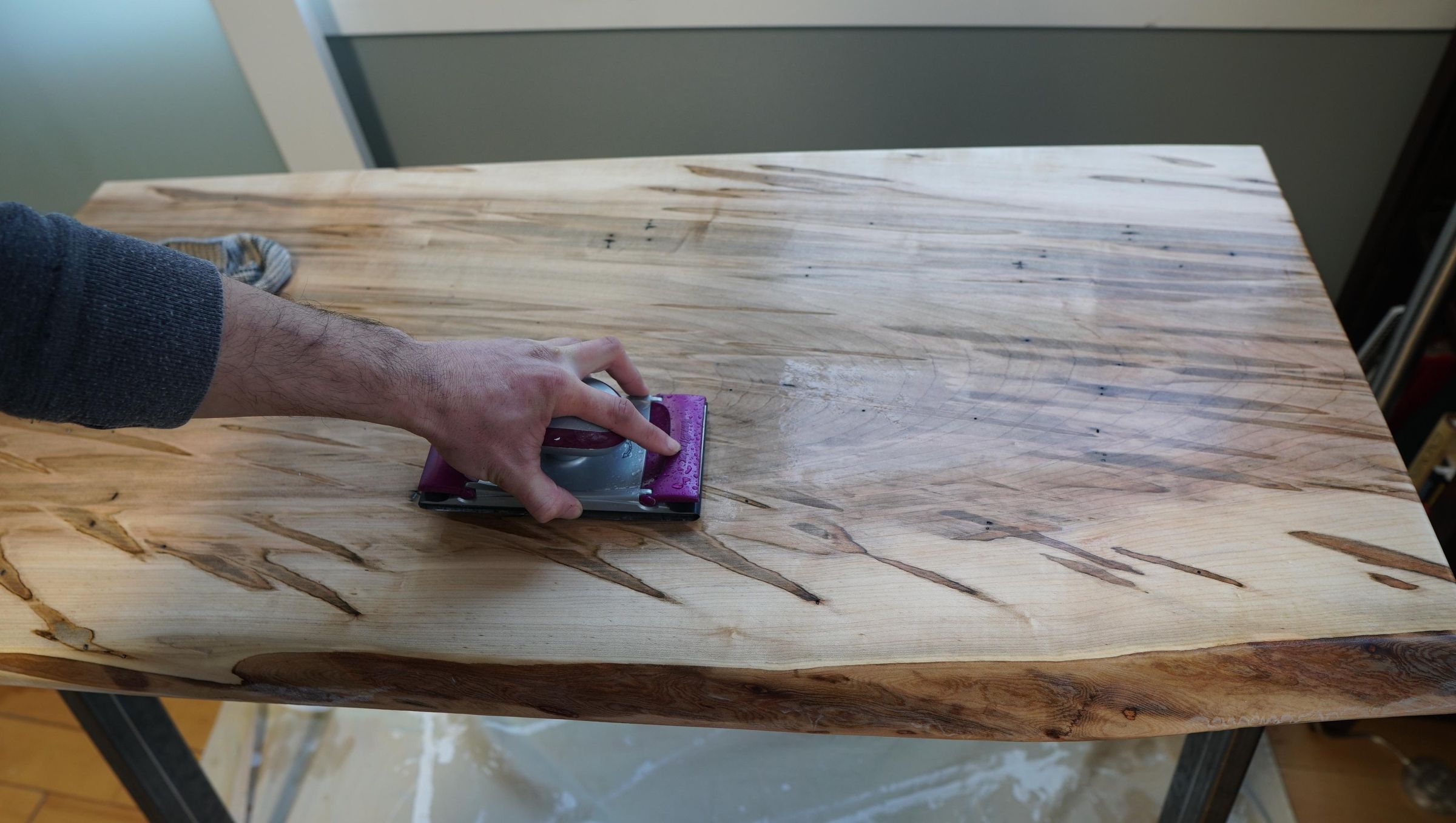 How to Make a Live Edge Desk : 5 Steps (with Pictures) - Instructables