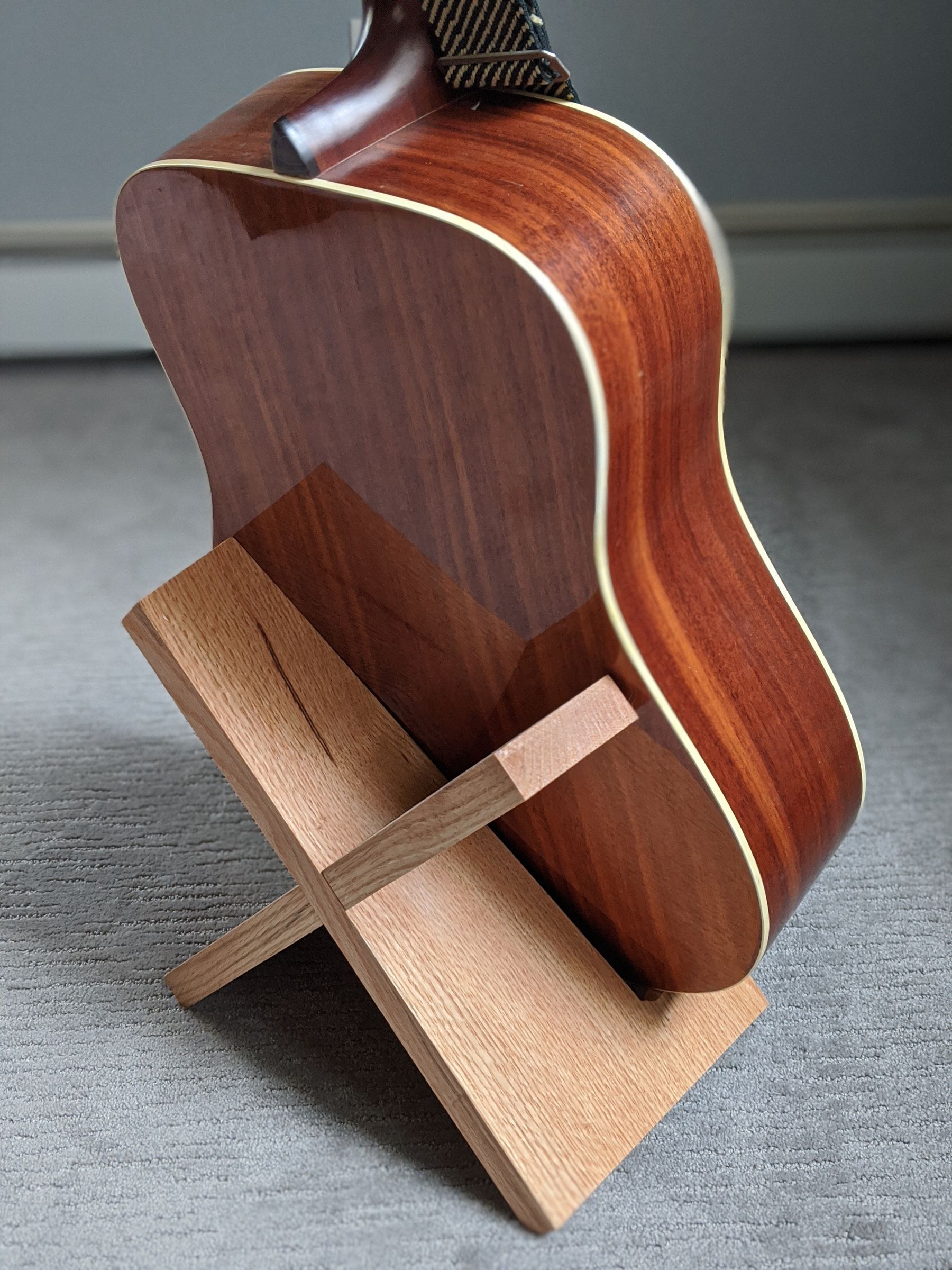 Simple Elegant Guitar Stand : 4 Steps (with Pictures) - Instructables