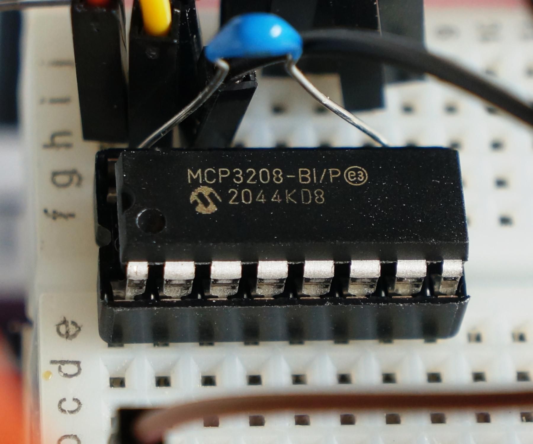Measuring Small Voltages With Pi Pico ADC and Comparison With Microchip ...