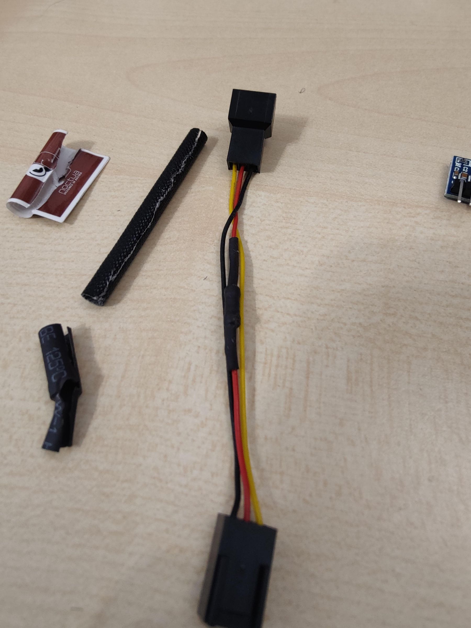 DIY Simple 5V Fan Noise Reduction Adapter (Just Steps Down to 3.3V) : 4 ...
