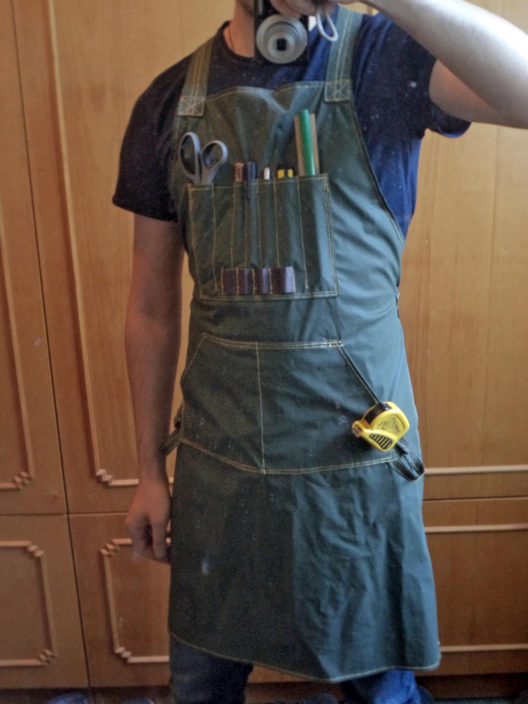 Upgrading Cheap-o Workshop Apron : 24 Steps (with Pictures) - Instructables