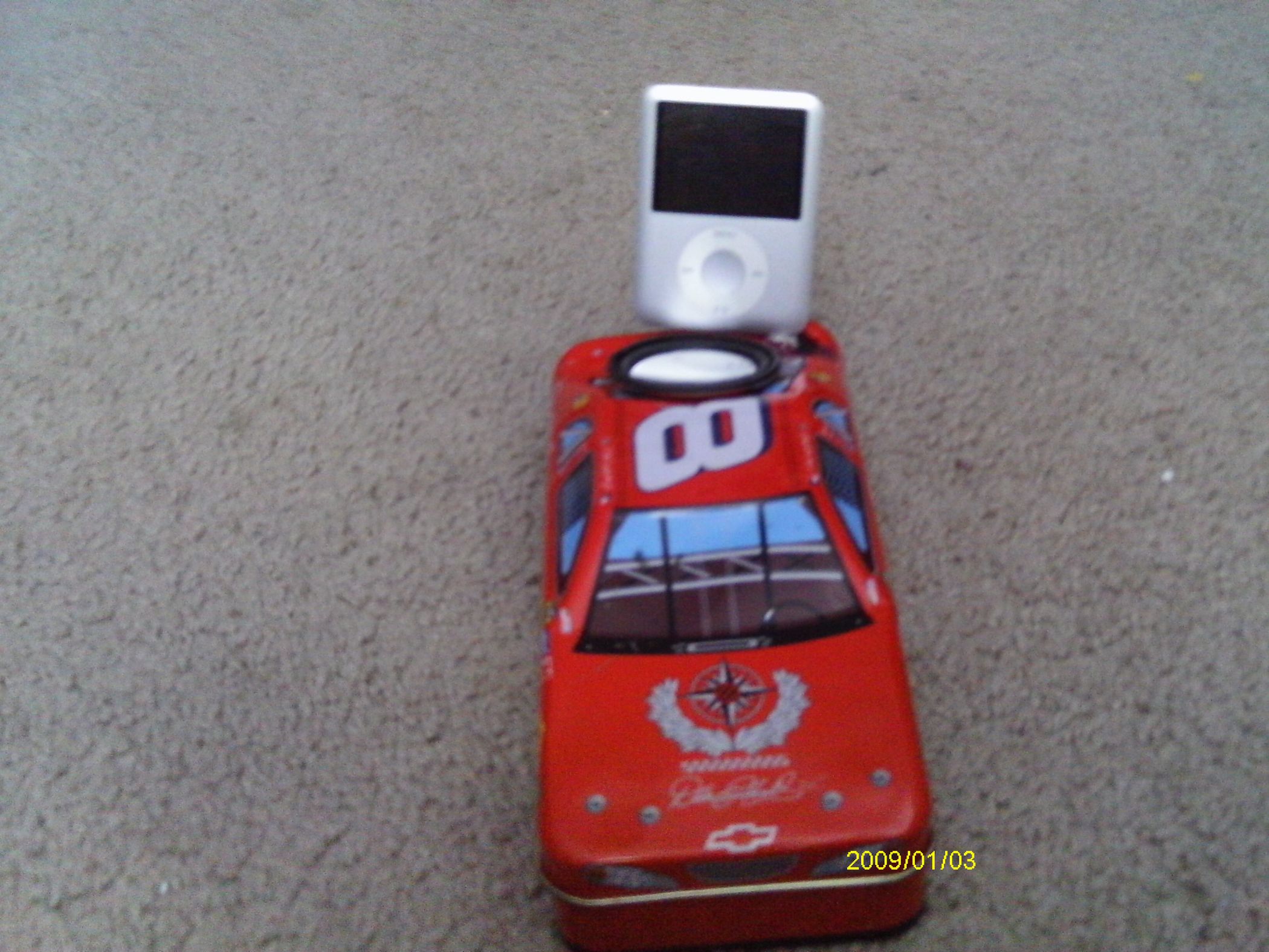 Tin Car Speaker! : 6 Steps - Instructables
