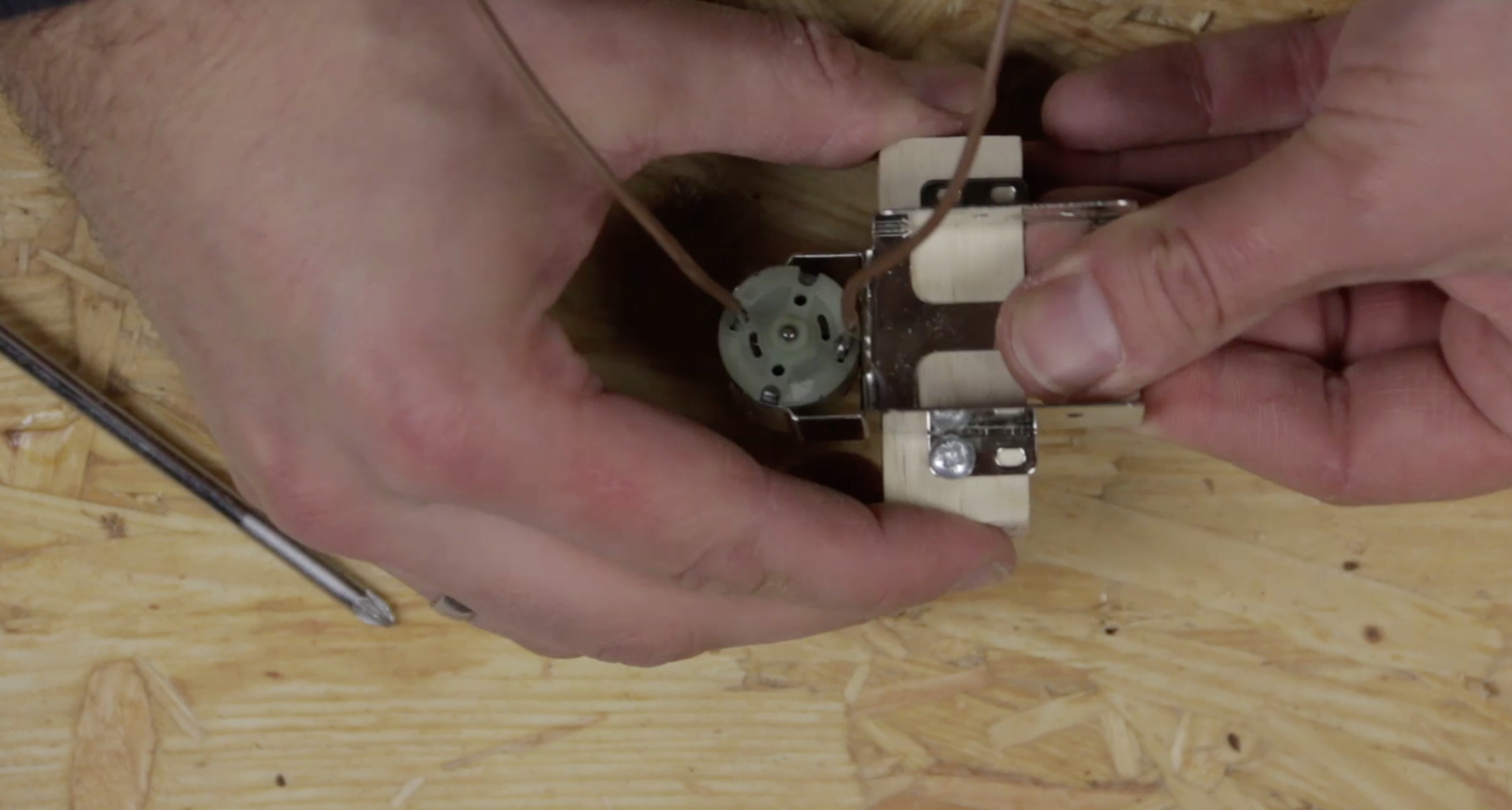 Automatic Dice Shaker : 7 Steps (with Pictures) - Instructables