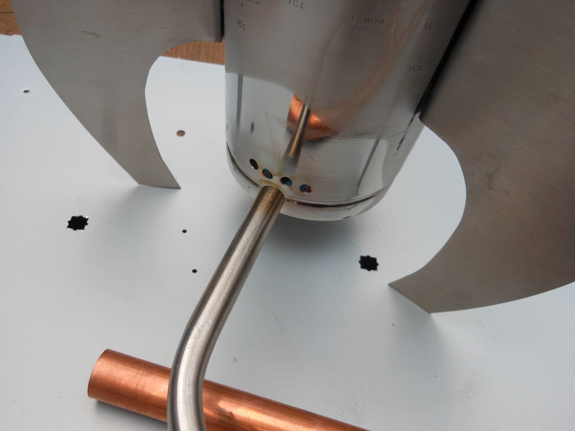 Cold Smoker From Cocktail Shaker : 12 Steps - Instructables