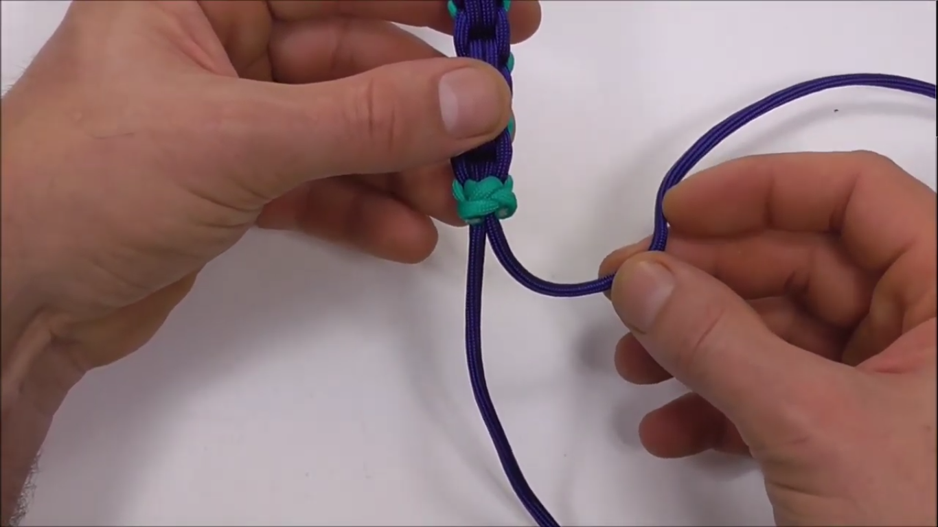 Chained Endless Falls Paracord Bracelet : 13 Steps - Instructables