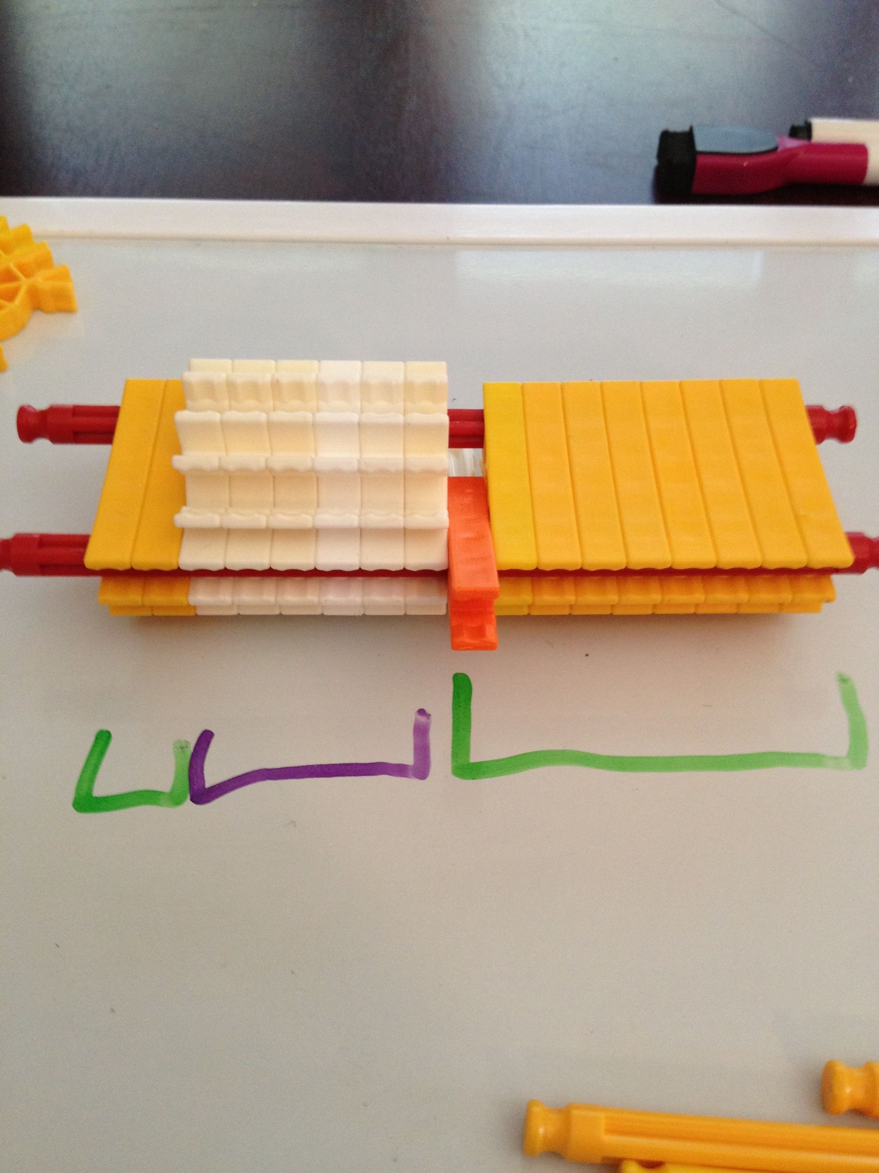 Simple K'nex "Pull Back" Gun : 29 Steps - Instructables
