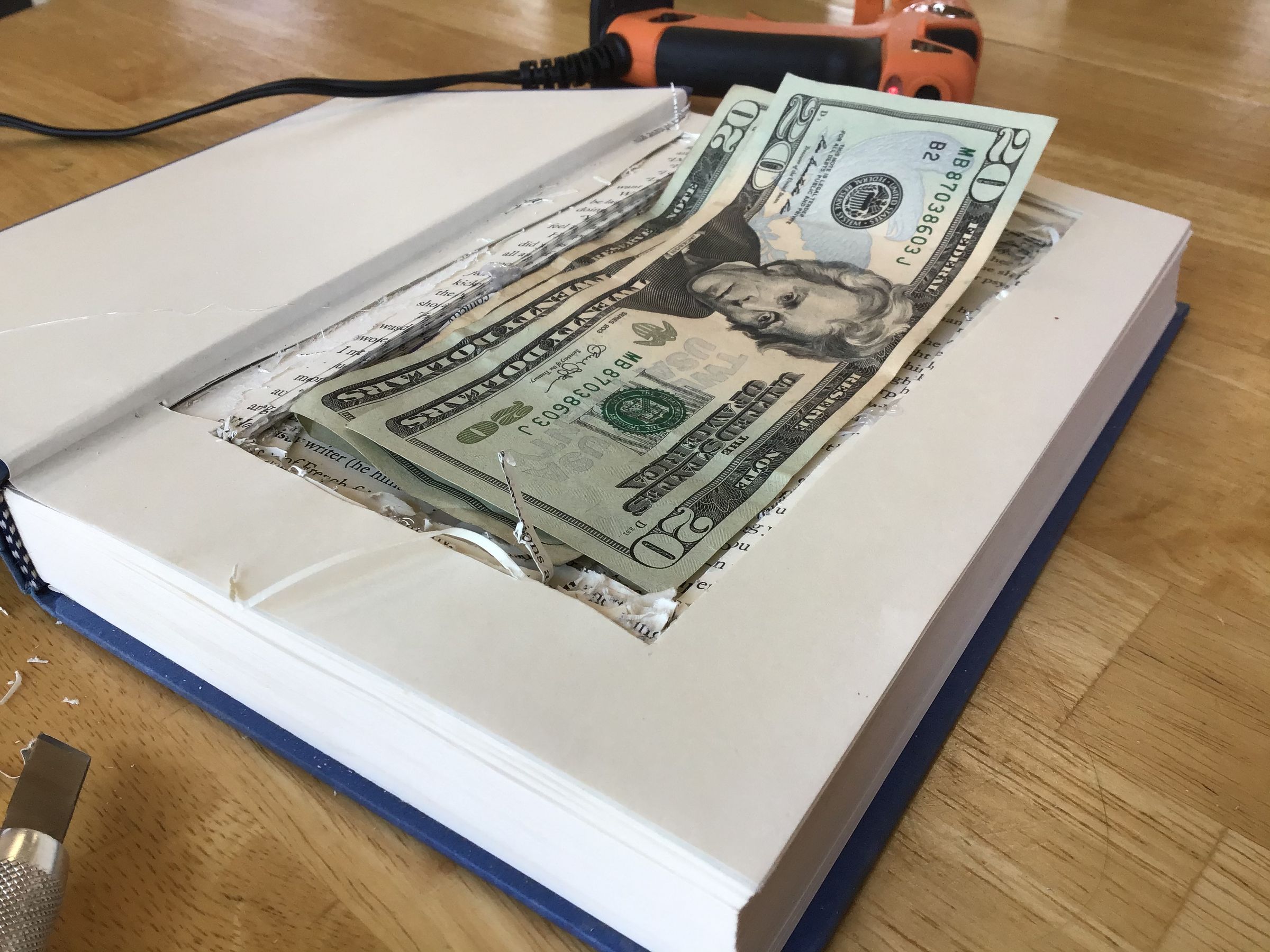 Book Compartment Easy - Instructables