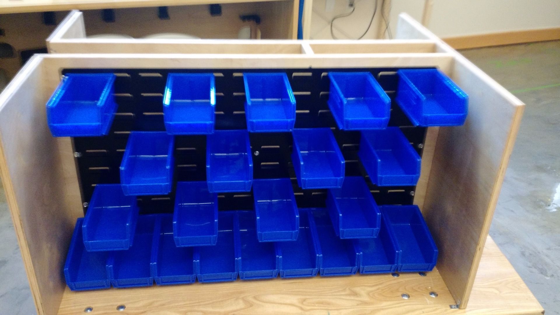 Maker Cart : 11 Steps (with Pictures) - Instructables