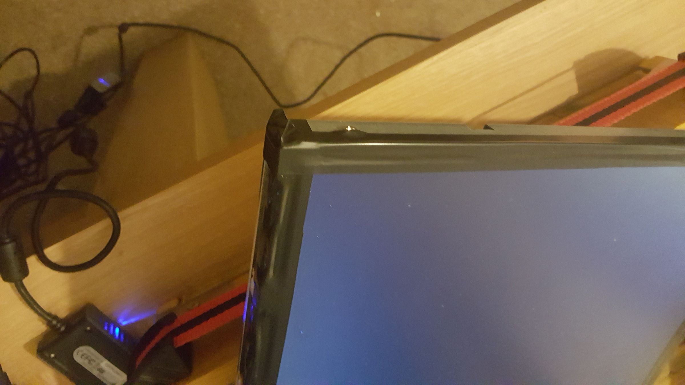 D6 - Deployable Desktop Dicey Digital Dual Display : 7 Steps (with ...