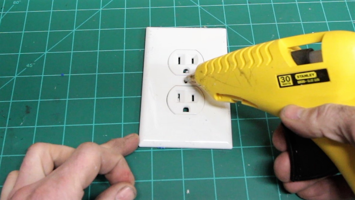 Fake Electrical Outlet : 13 Steps (with Pictures) - Instructables
