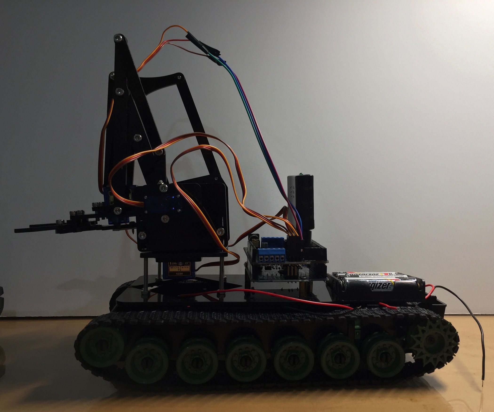 Tankie : 4 Steps - Instructables