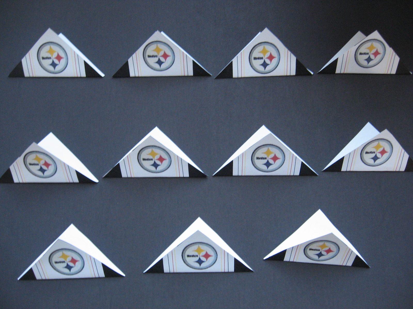 How to Customize Your Paper Footballs : 4 Steps - Instructables
