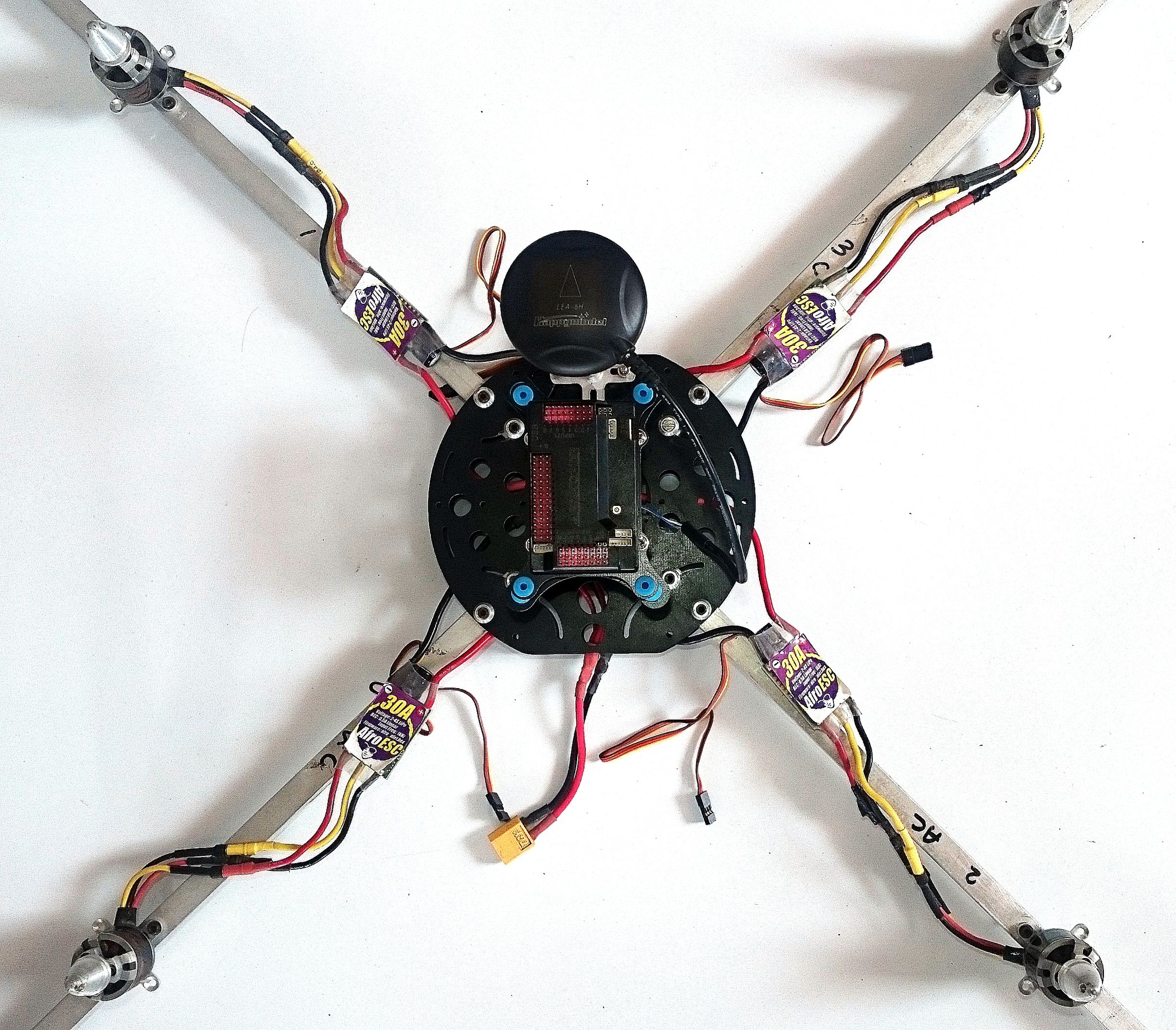 How to Build a Quadcoptor. (NTM 28-30S 800kV 300W and Arducopter APM 2. ...