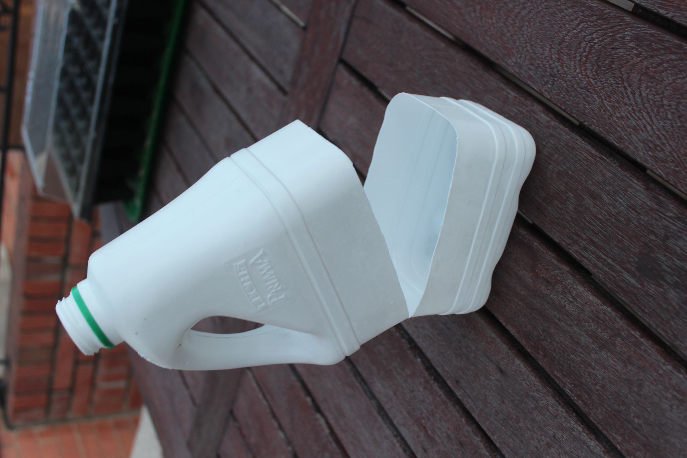 Mini Milk Jug Greenhouse : 3 Steps (with Pictures) - Instructables
