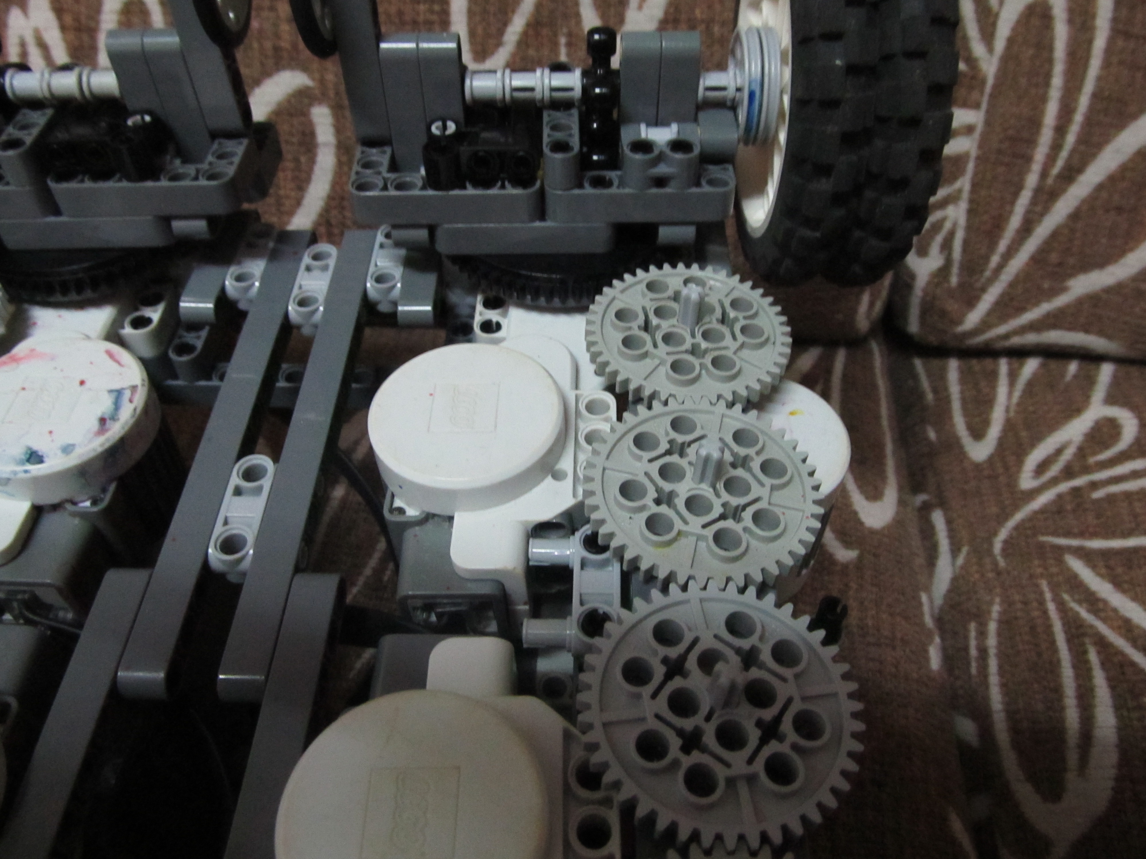 Crab Bot, Sidestepping Robot : 4 Steps - Instructables