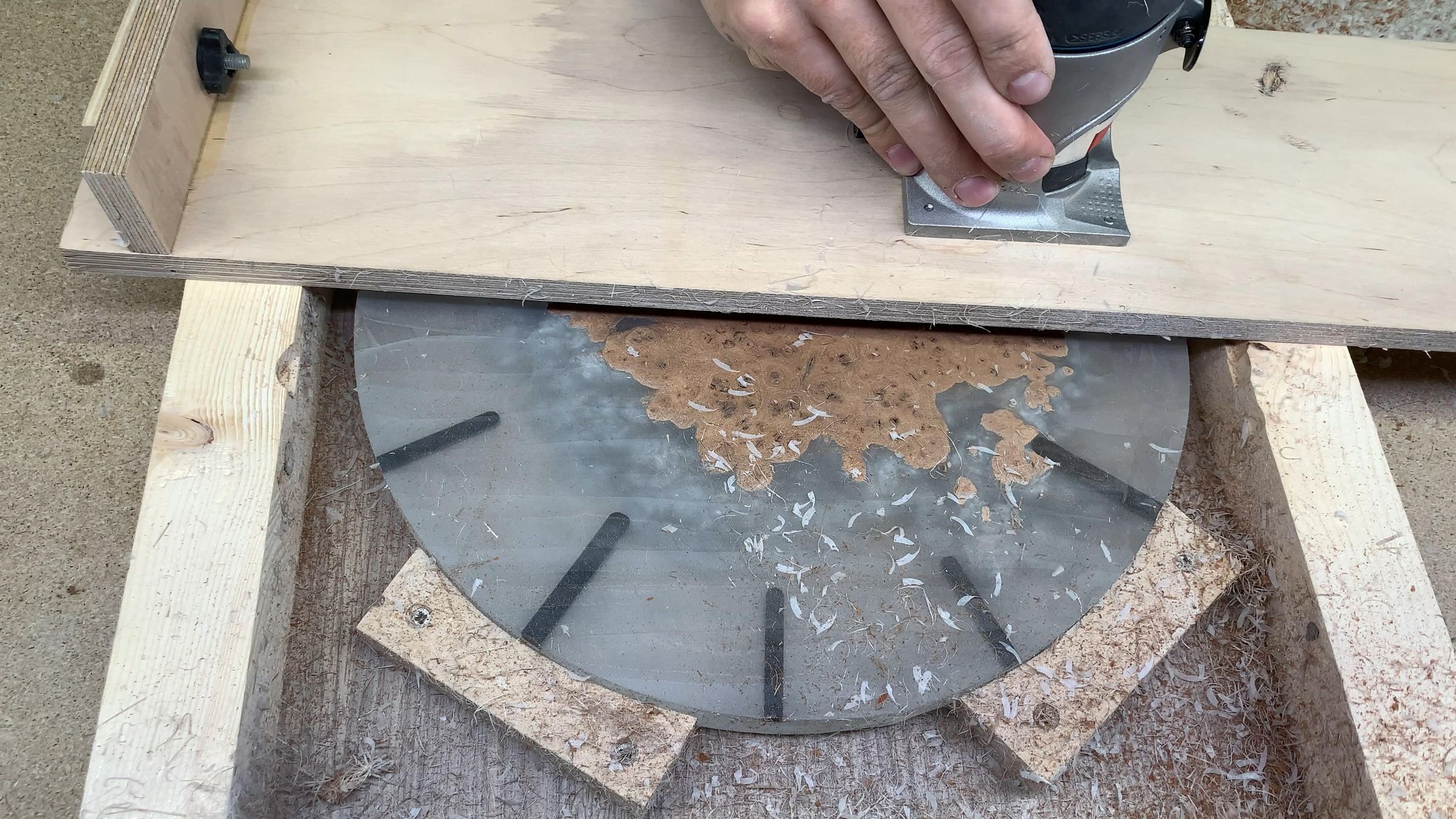 Frosted Epoxy Resin Clock : 20 Steps (with Pictures) - Instructables