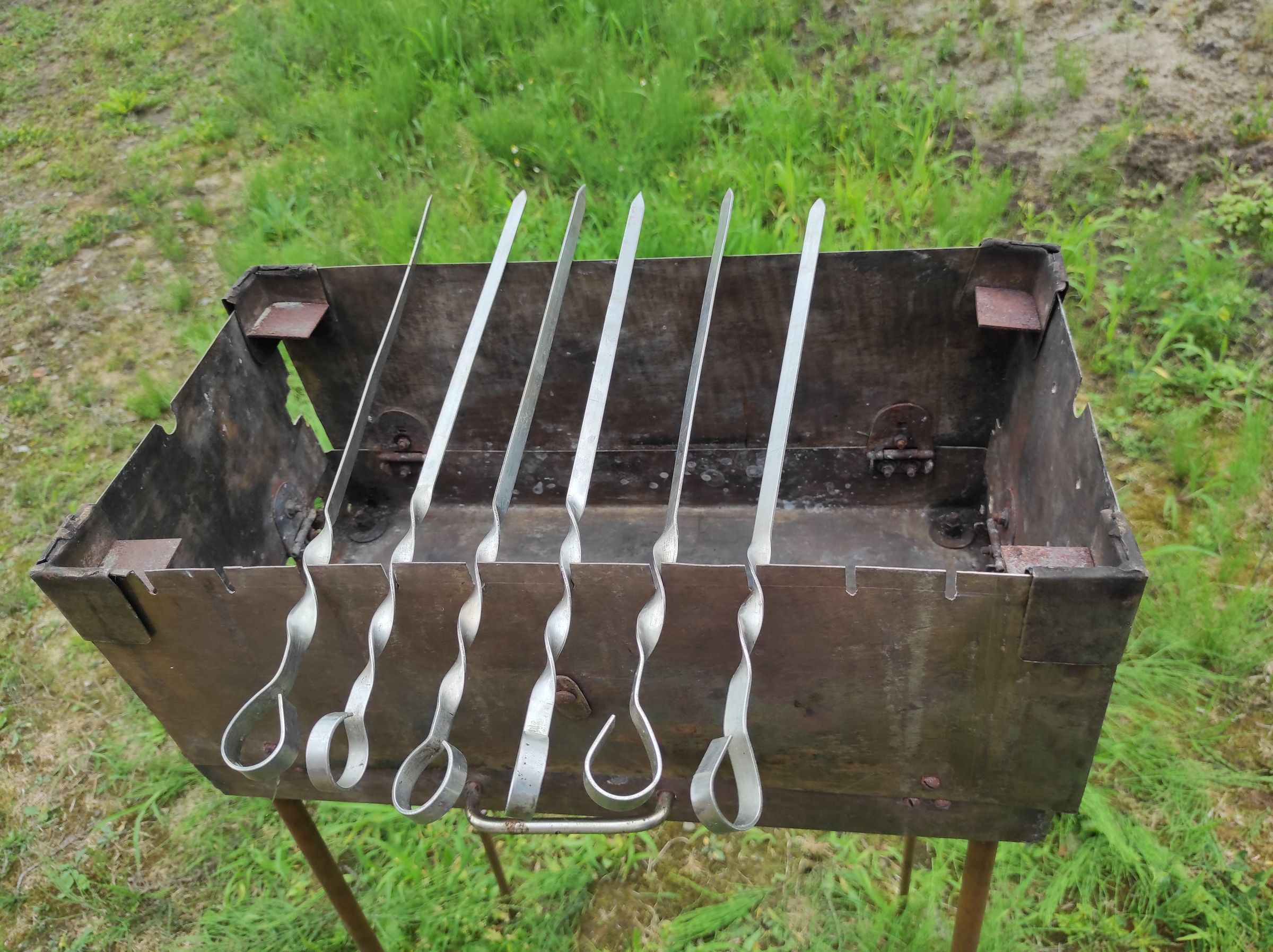 Portable Barbecue - Suitcase : 5 Steps - Instructables
