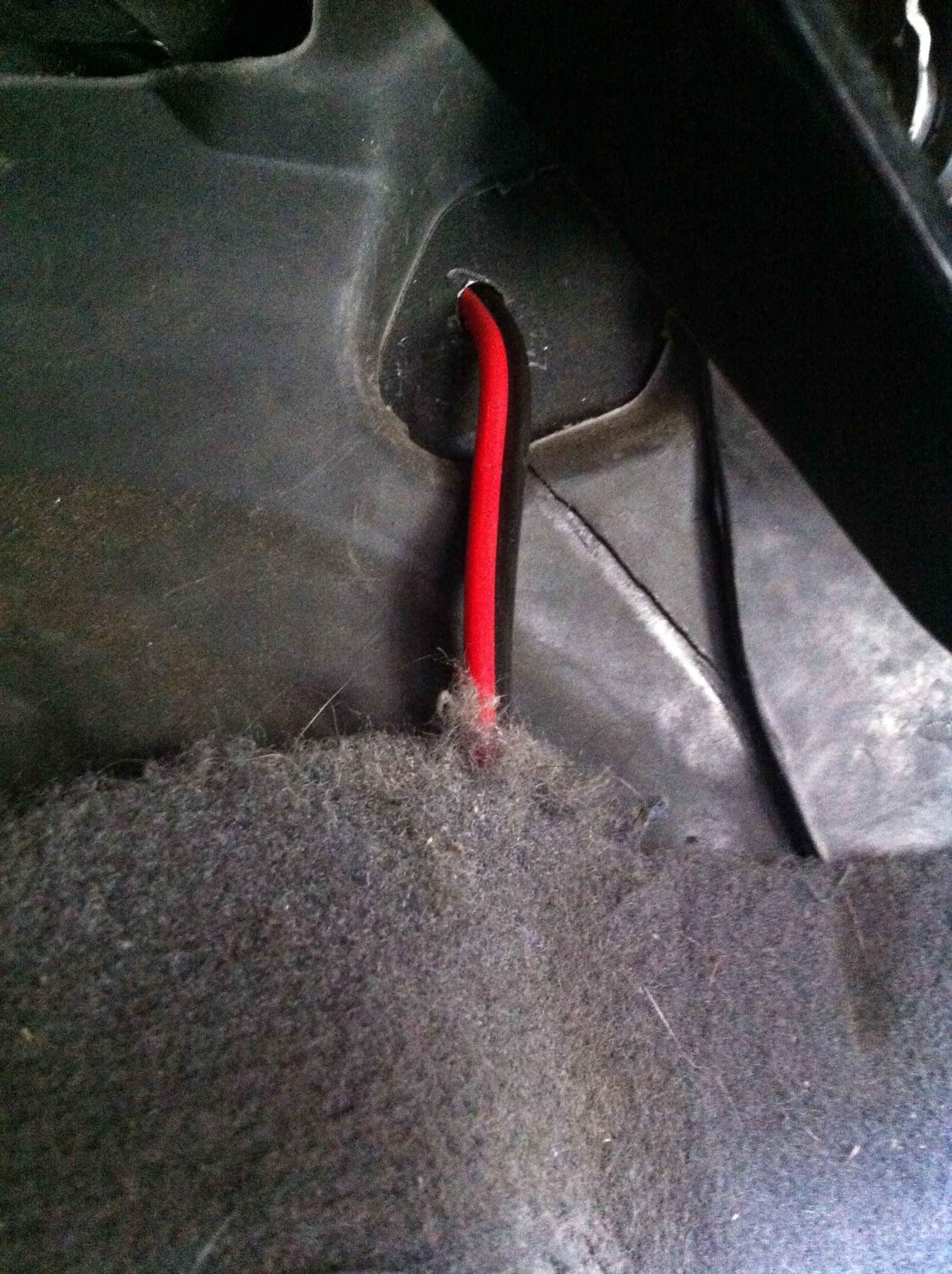 Correctly Install a Power Inverter in Your Car : 5 Steps - Instructables