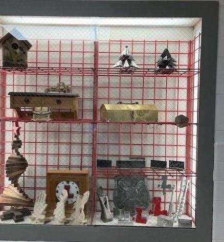 Upcycle Materials to Display Student Work : 6 Steps - Instructables