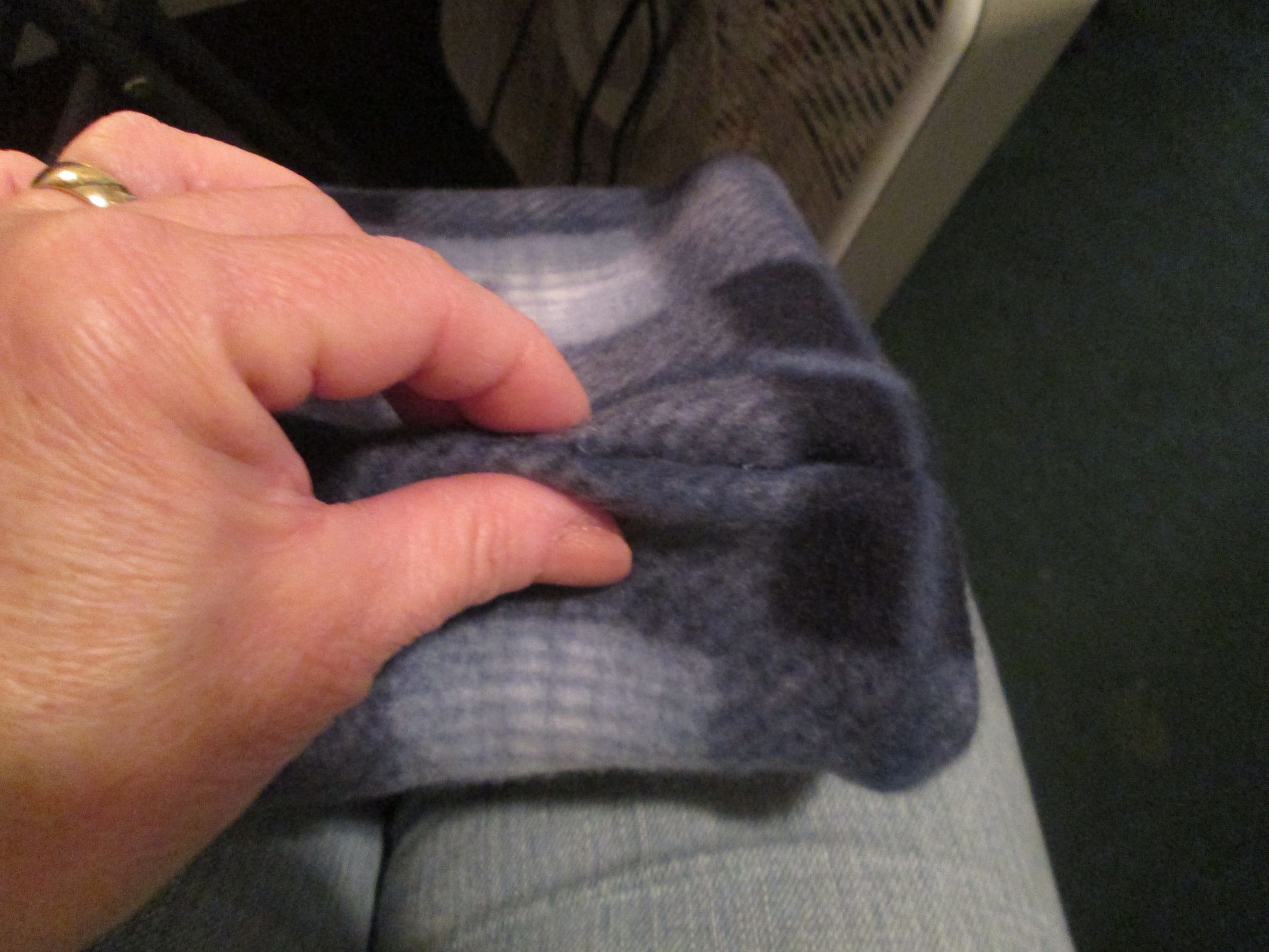 Homemade Fleece Neck Gaiter : 17 Steps - Instructables