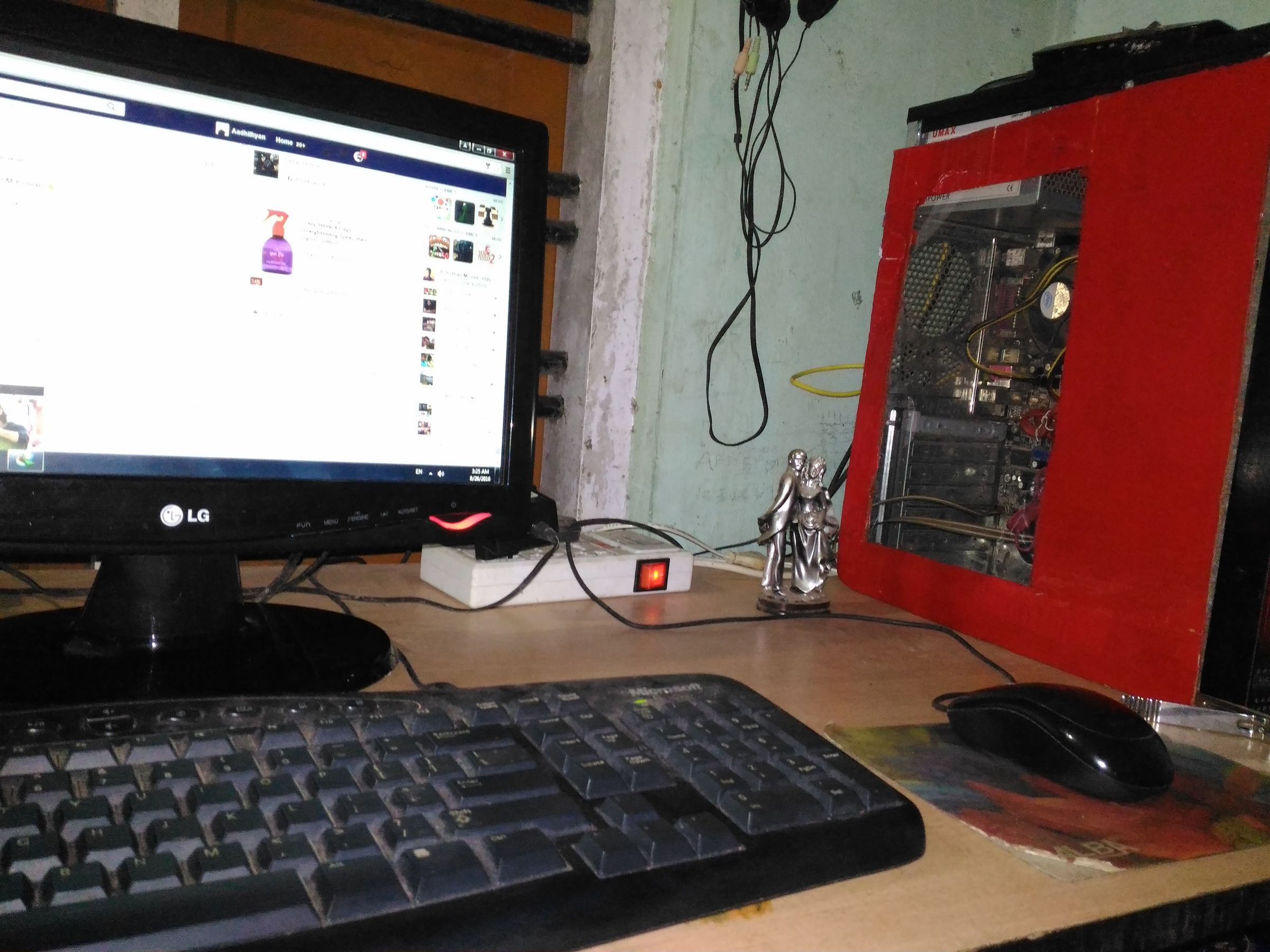 DiY Computer CPU Case With LED : 6 Steps (with Pictures) - Instructables