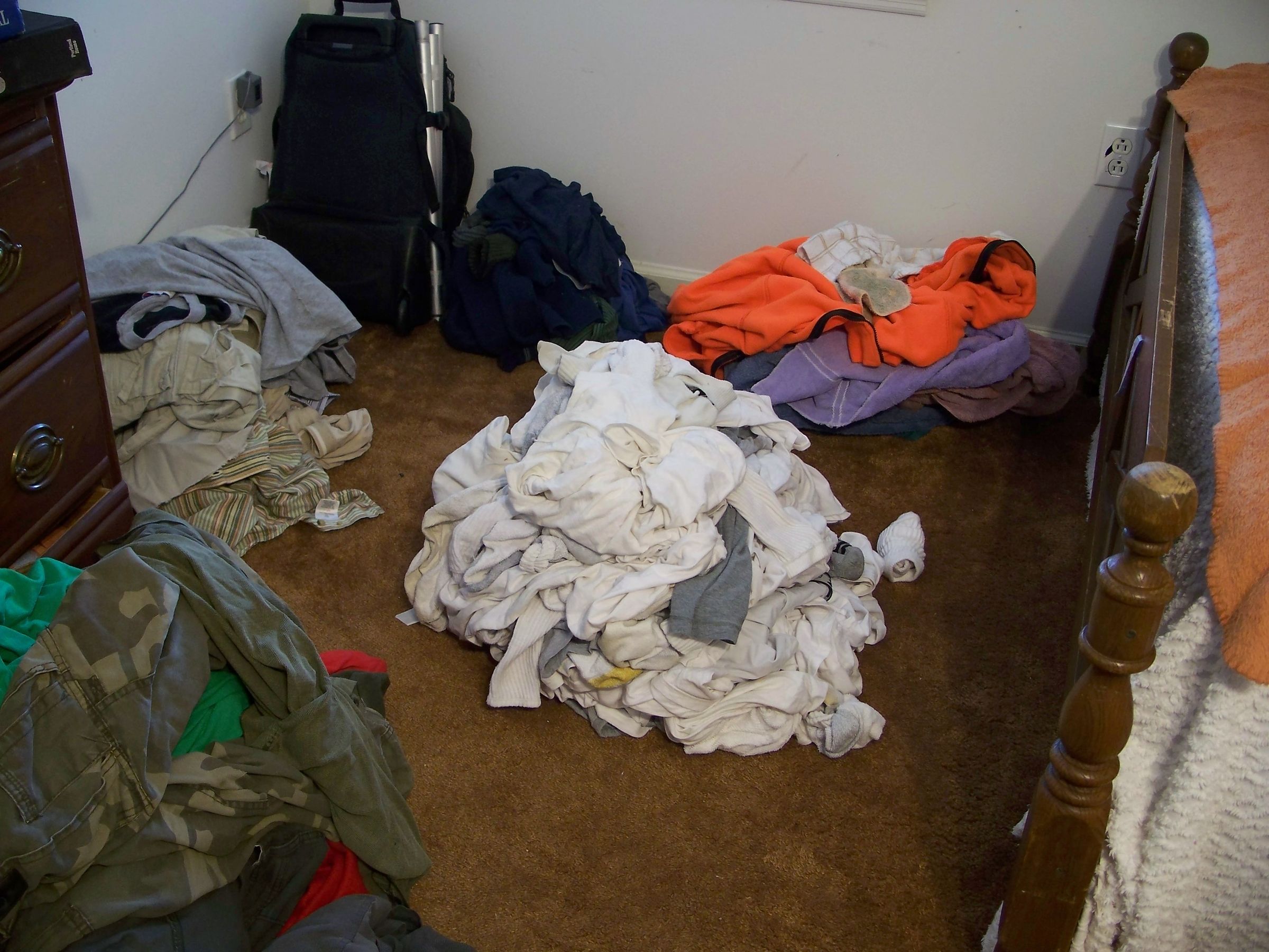 Cleaning Your Room! Fast and Easy : 9 Steps - Instructables