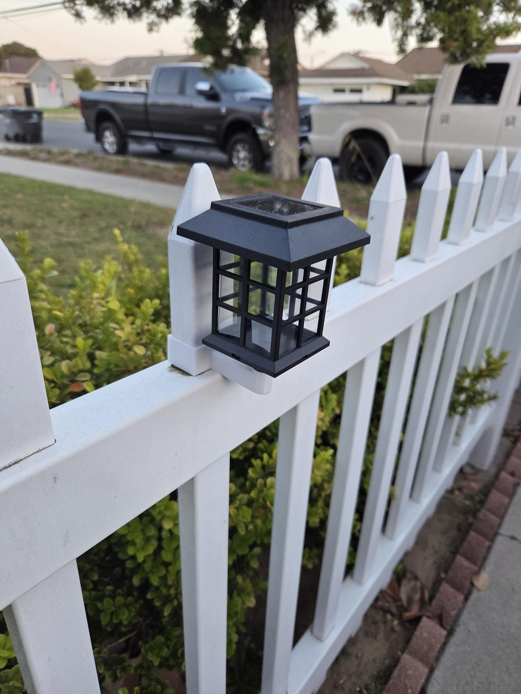 Solar Light Fencepost Holder - Instructables