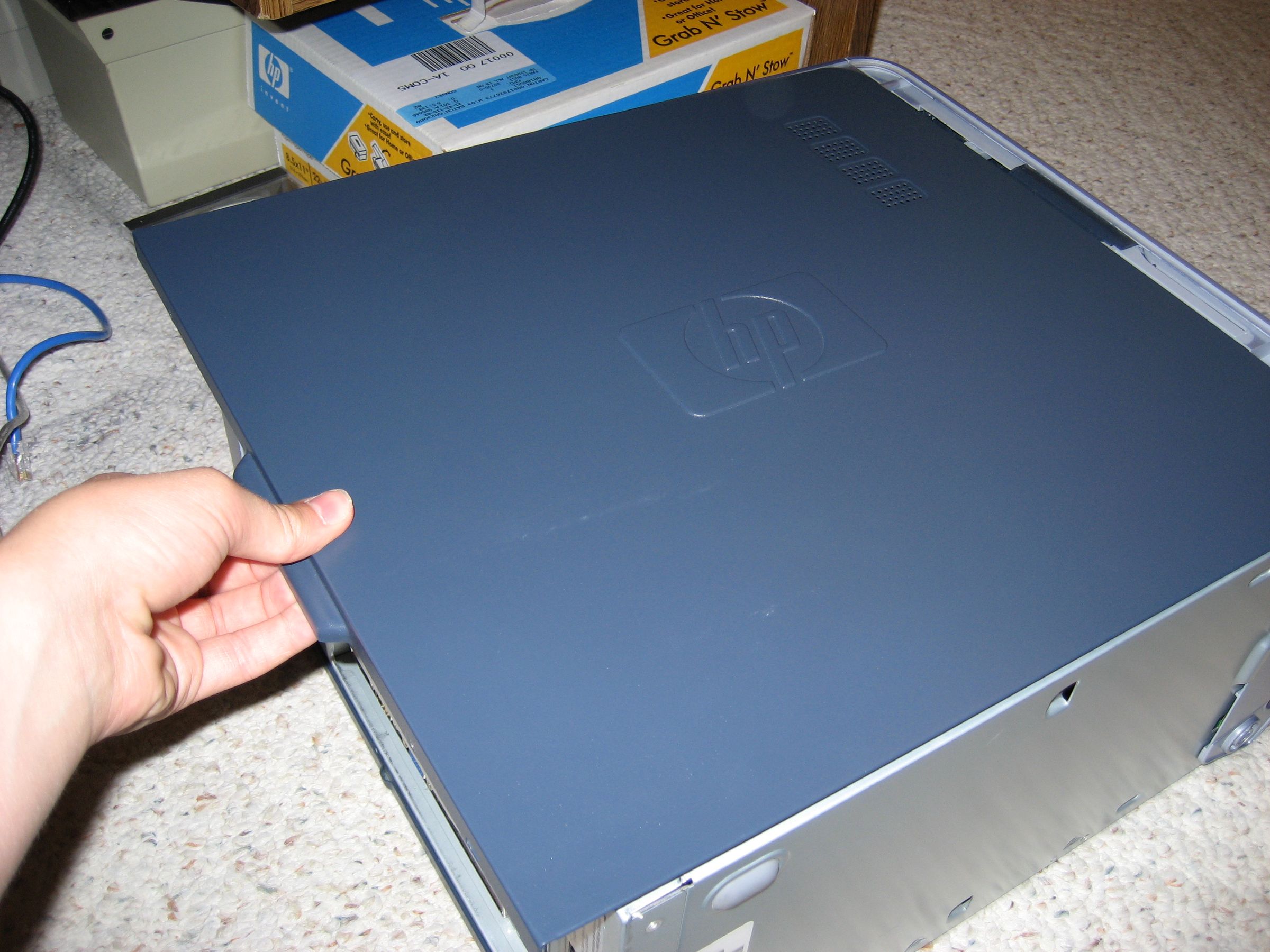 Installing Add-on Cards to Your Computer. : 4 Steps - Instructables